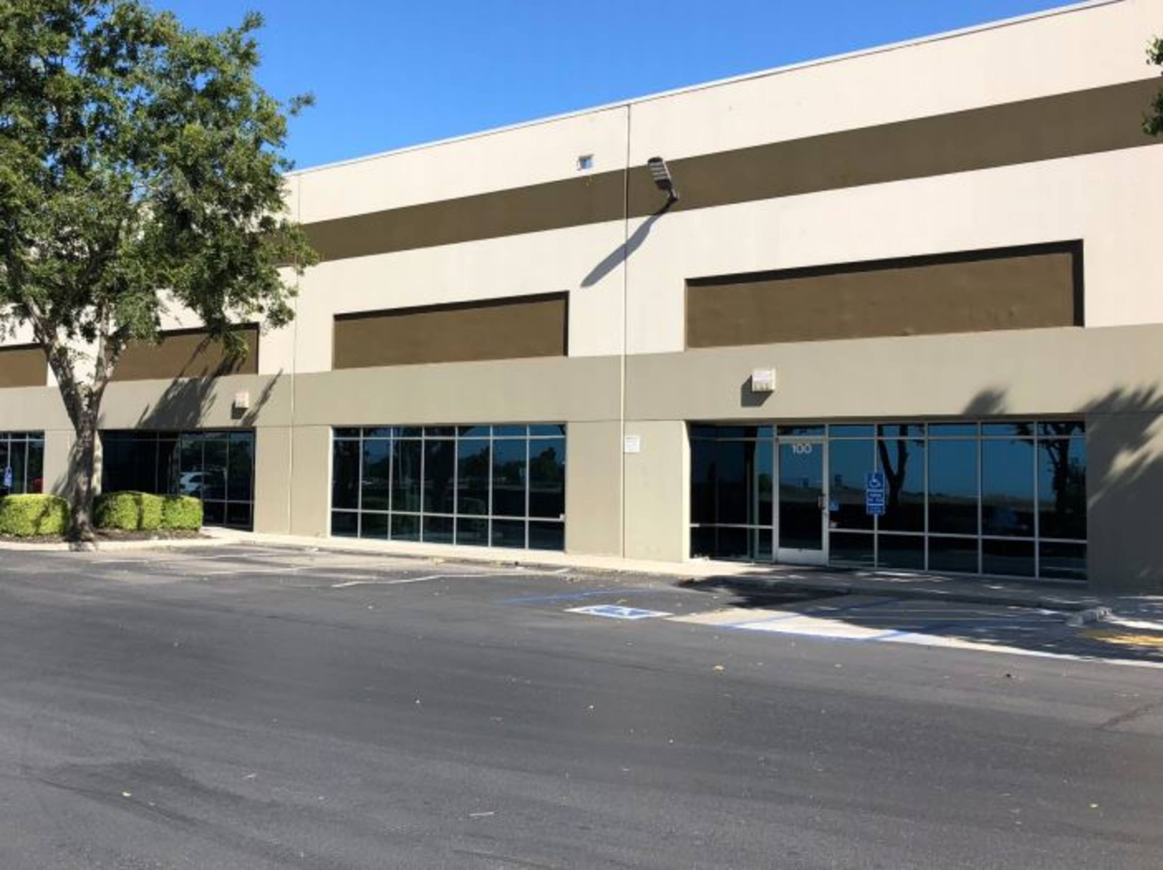2385 Arch Airport Rd | JLL Properties - US
