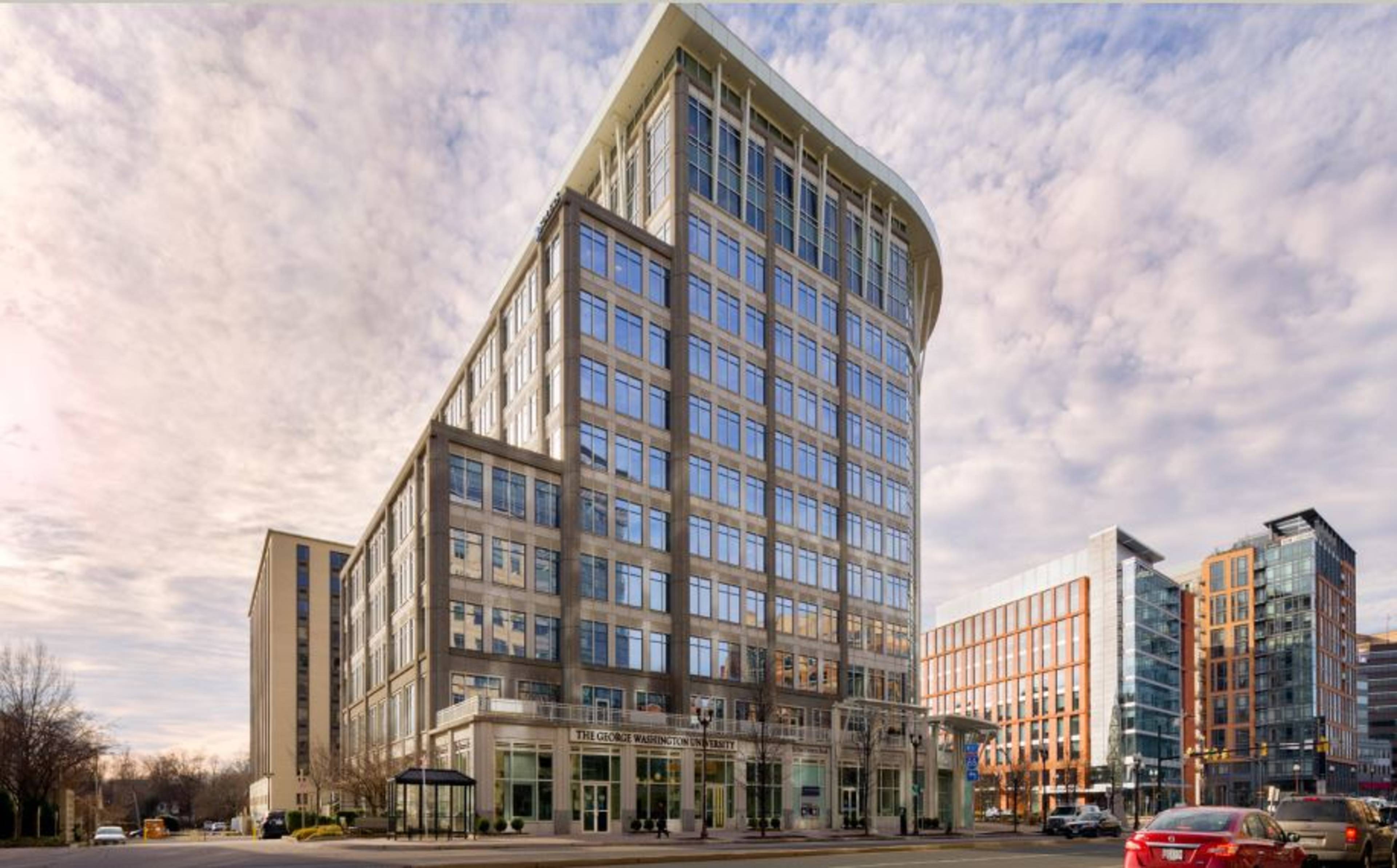 The Regent, 950 N Glebe Rd | JLL Properties - US