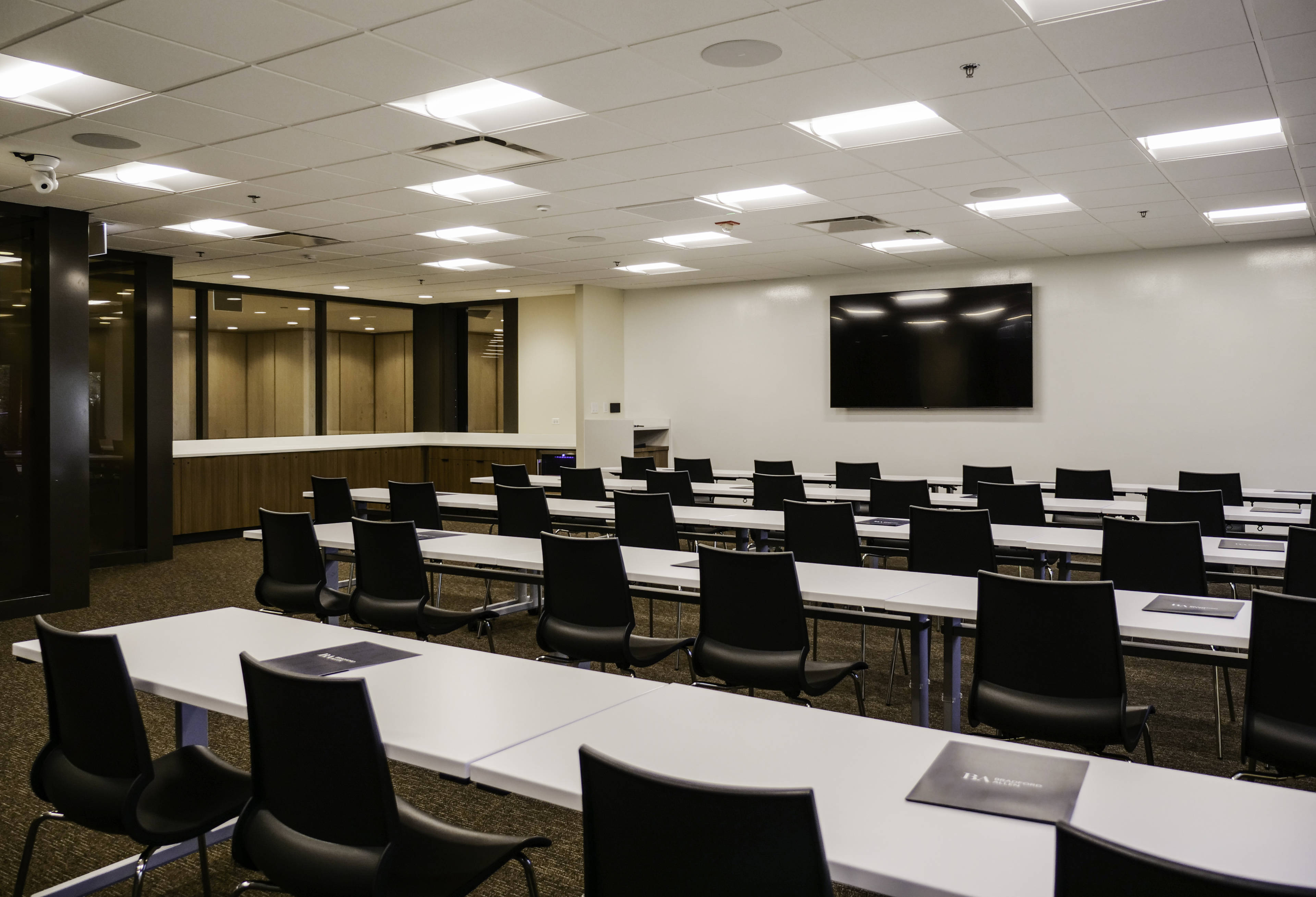 75 Tri State, 75 Tri State Intl | JLL Properties - US