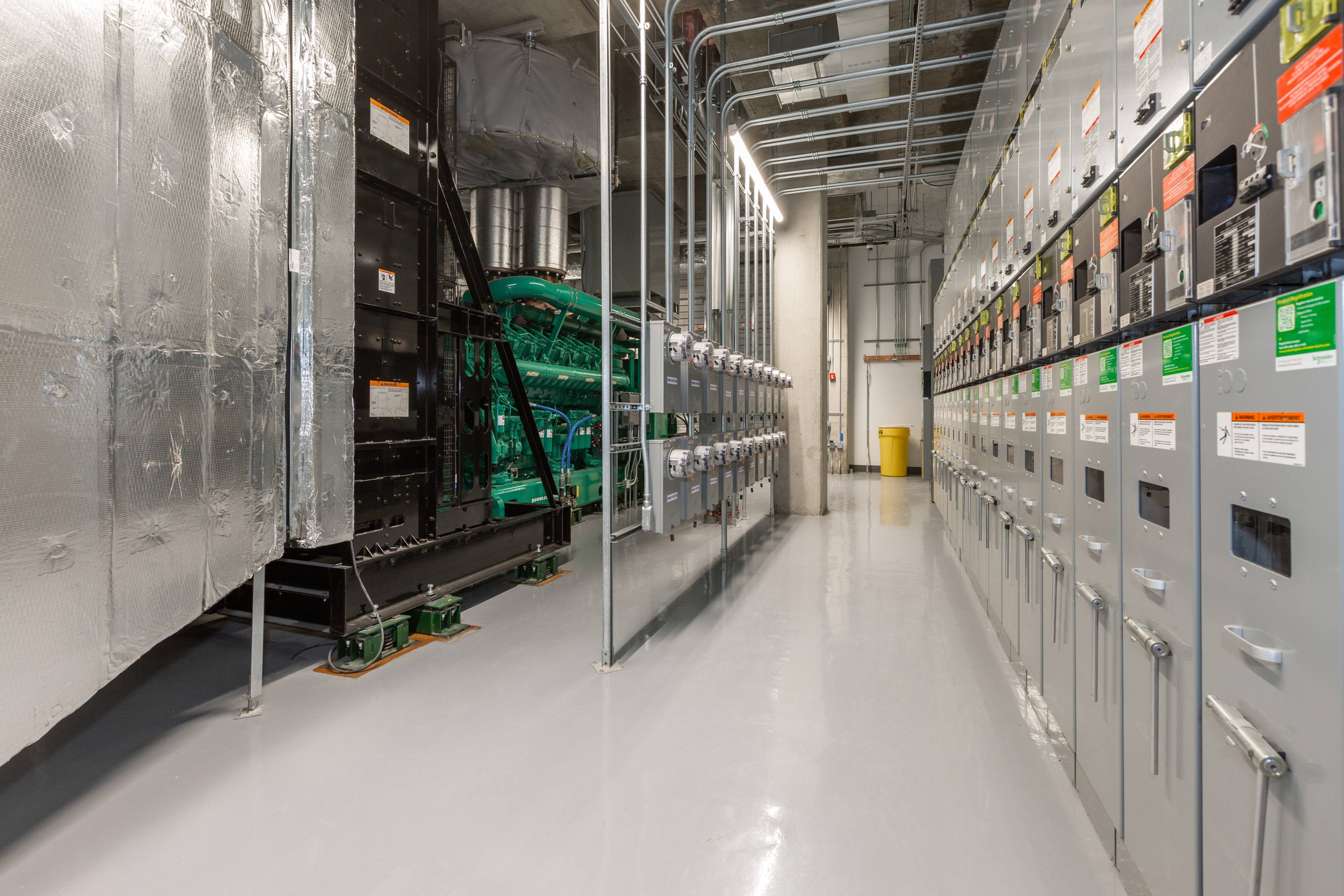 Coresite Data Center, 1432 S Clinton St | JLL Properties - US