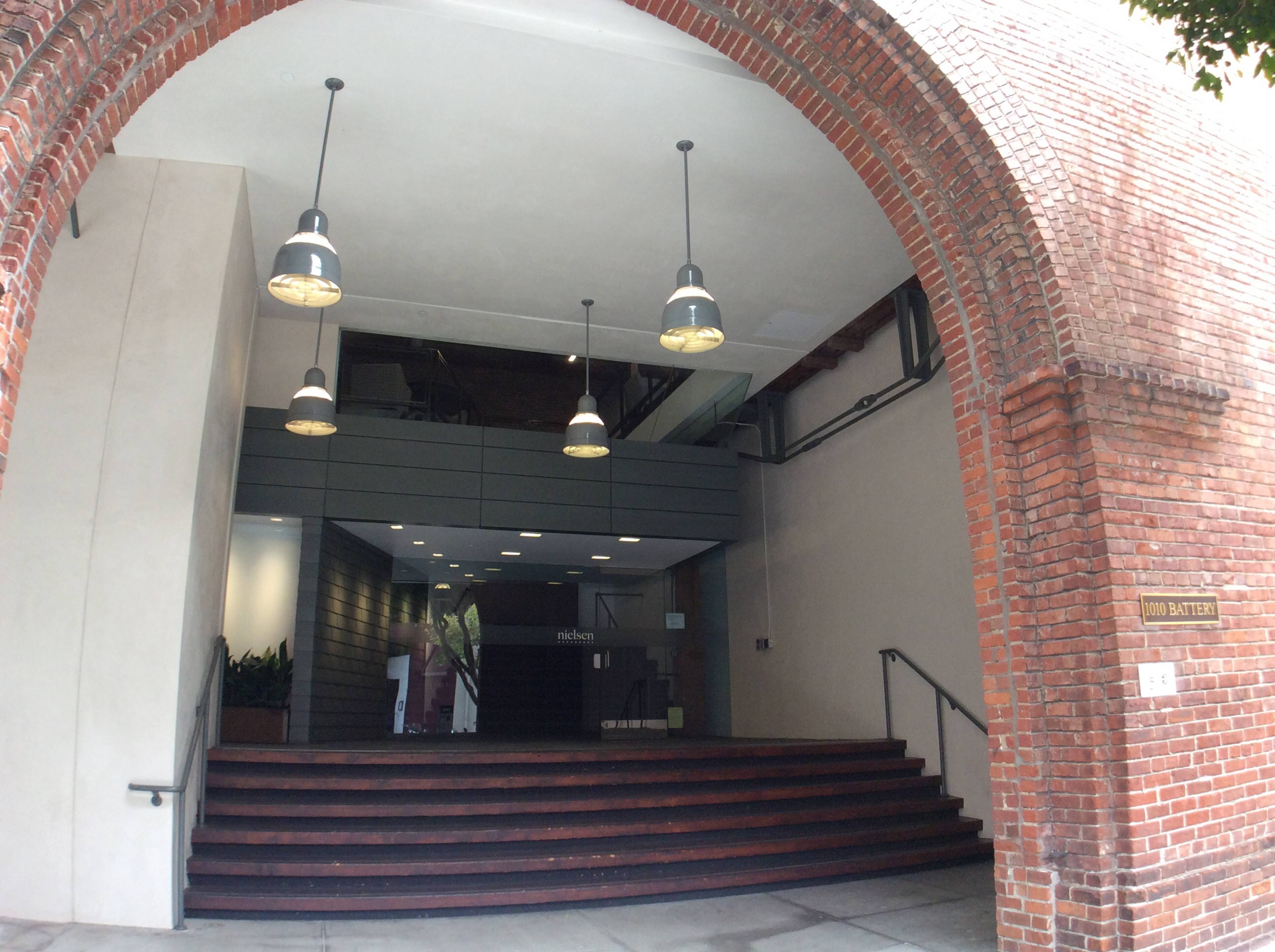 1001 Front | 1010 Battery | 1040 Battery, 1001 Front St | JLL ...