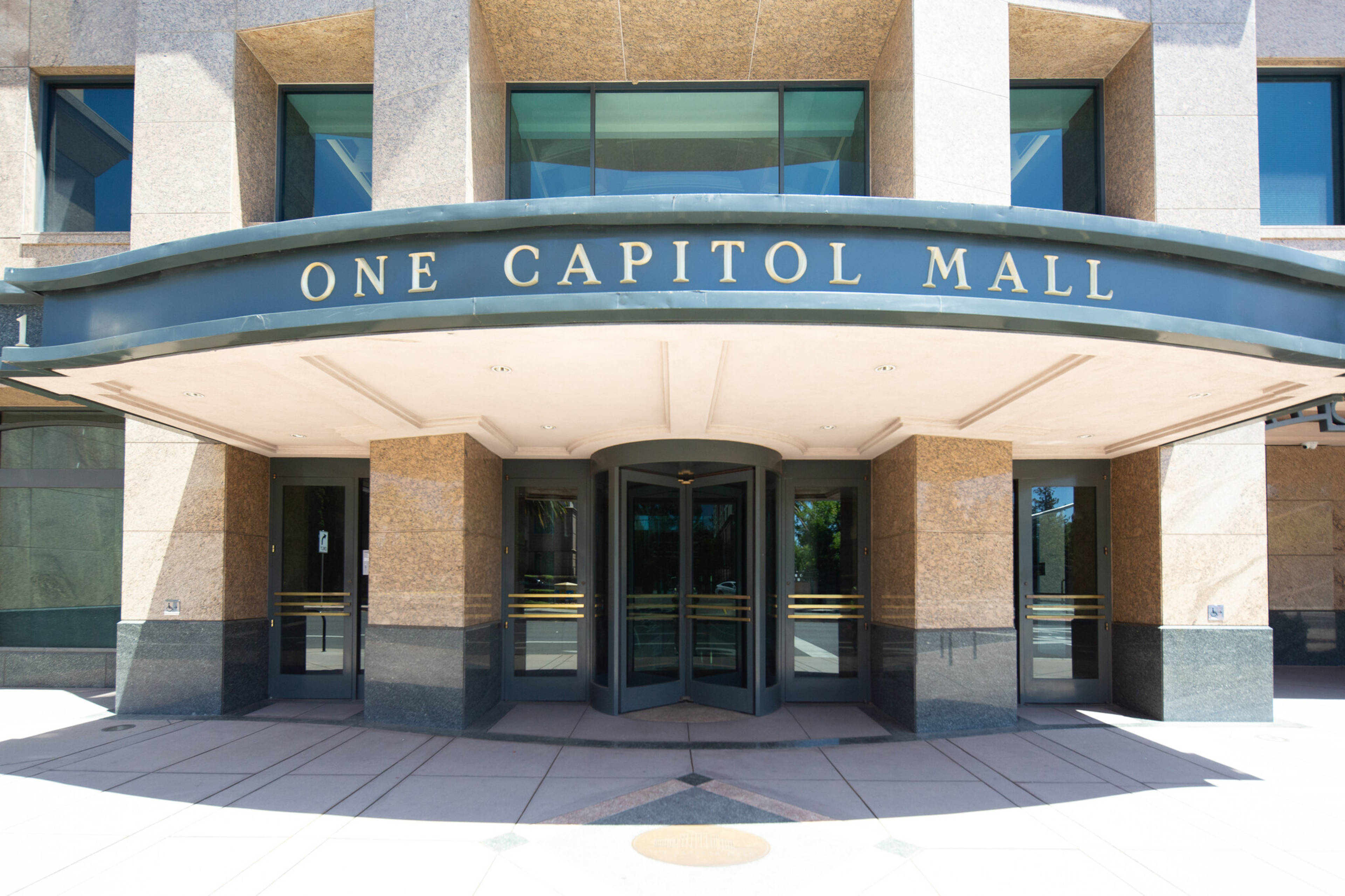 One Capitol Mall, 1 Capitol Mall | JLL Properties - US