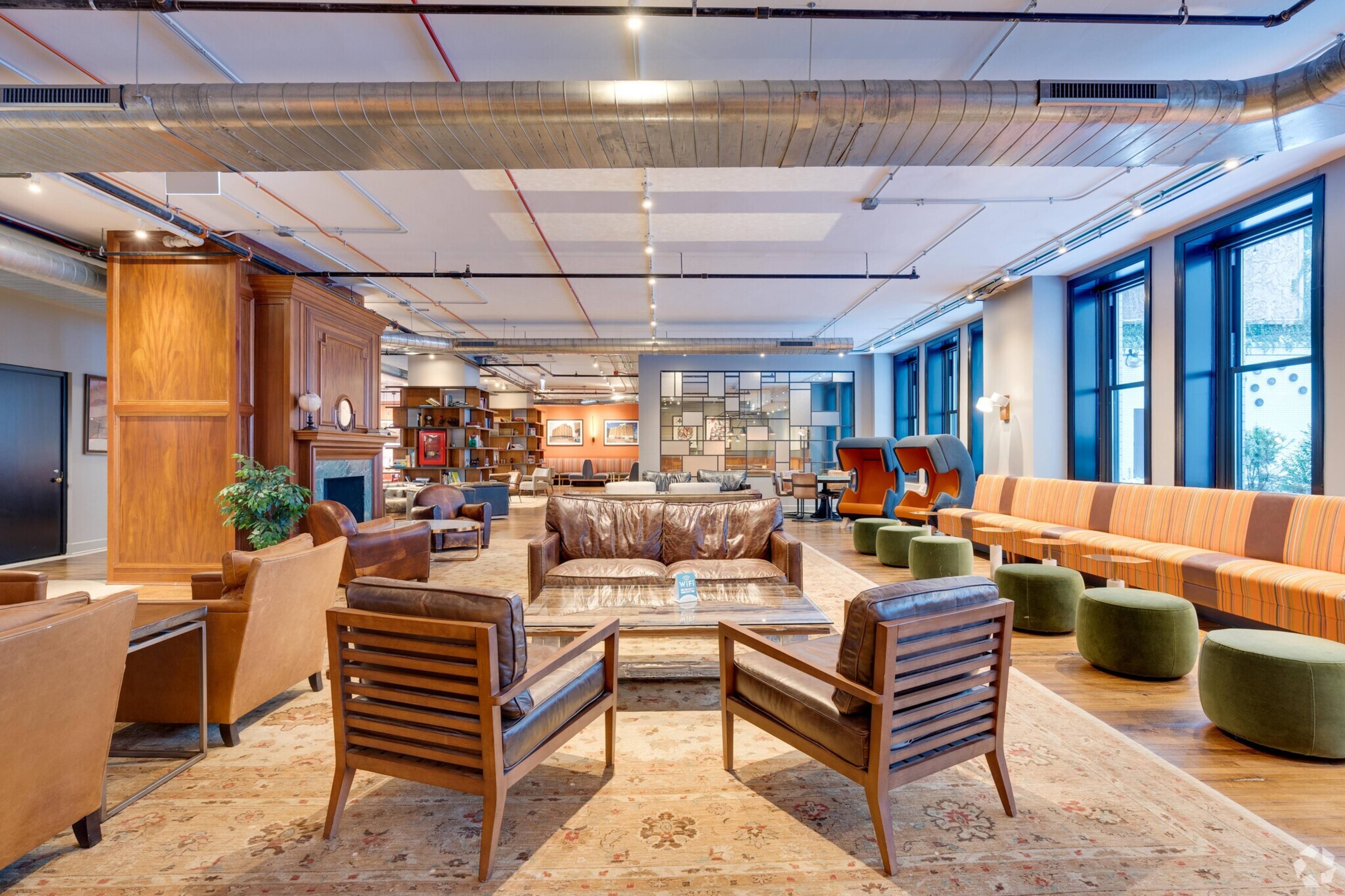 The National, 125 S Clark St | JLL Properties - US
