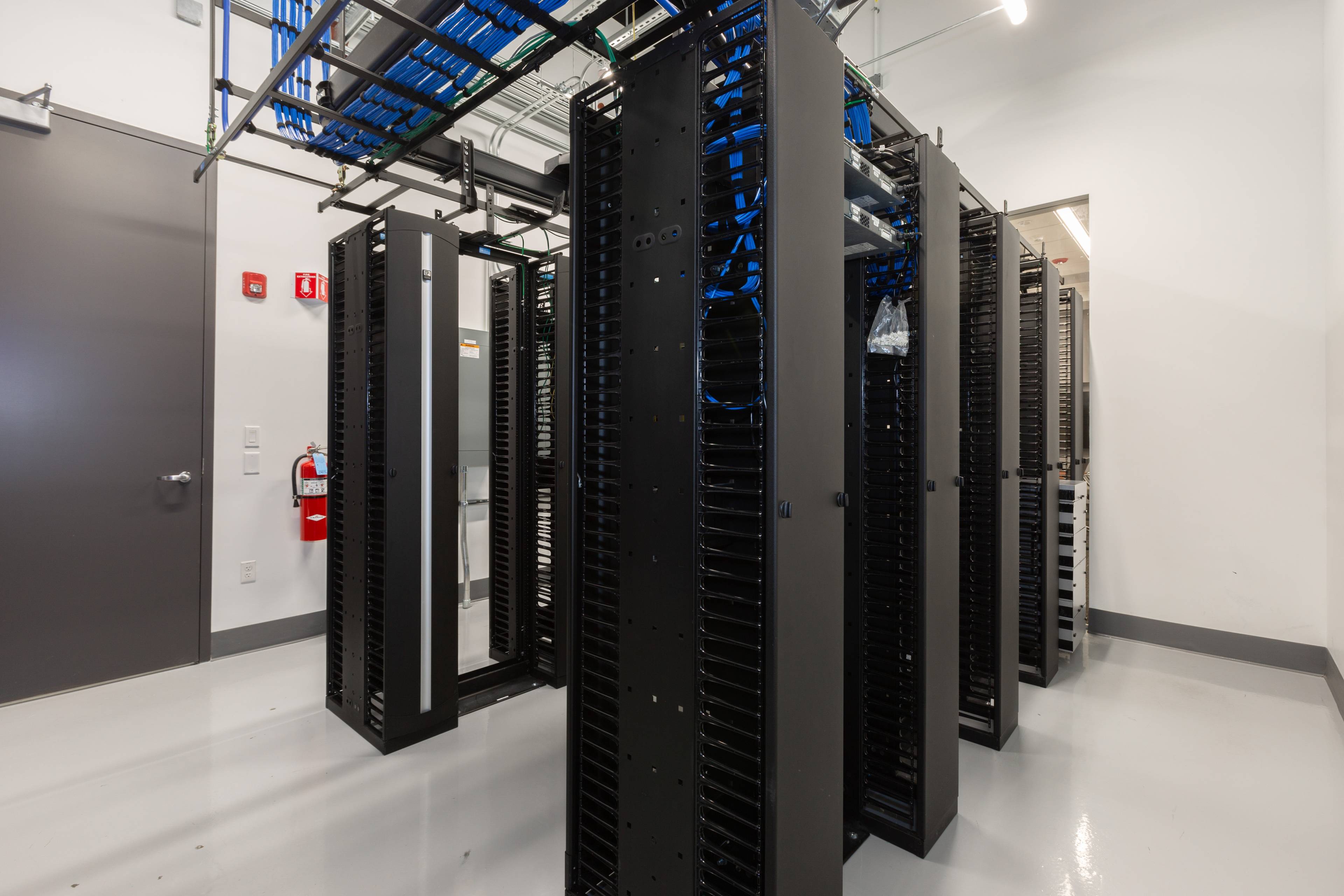 Coresite Data Center, 1432 S Clinton St | JLL Properties - US