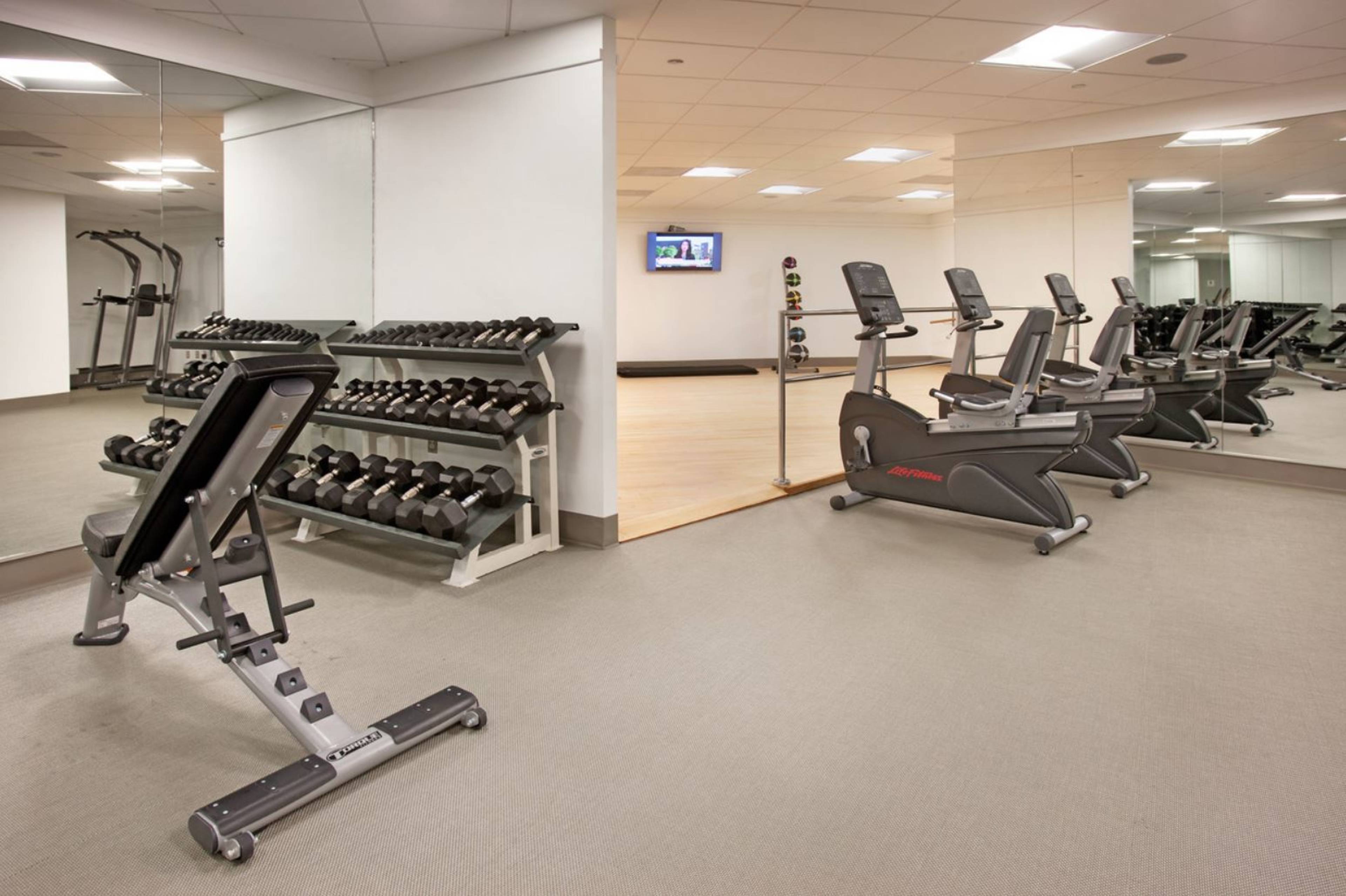 Tycon Courthouse, 2070 Chain Bridge Rd | JLL Properties - US