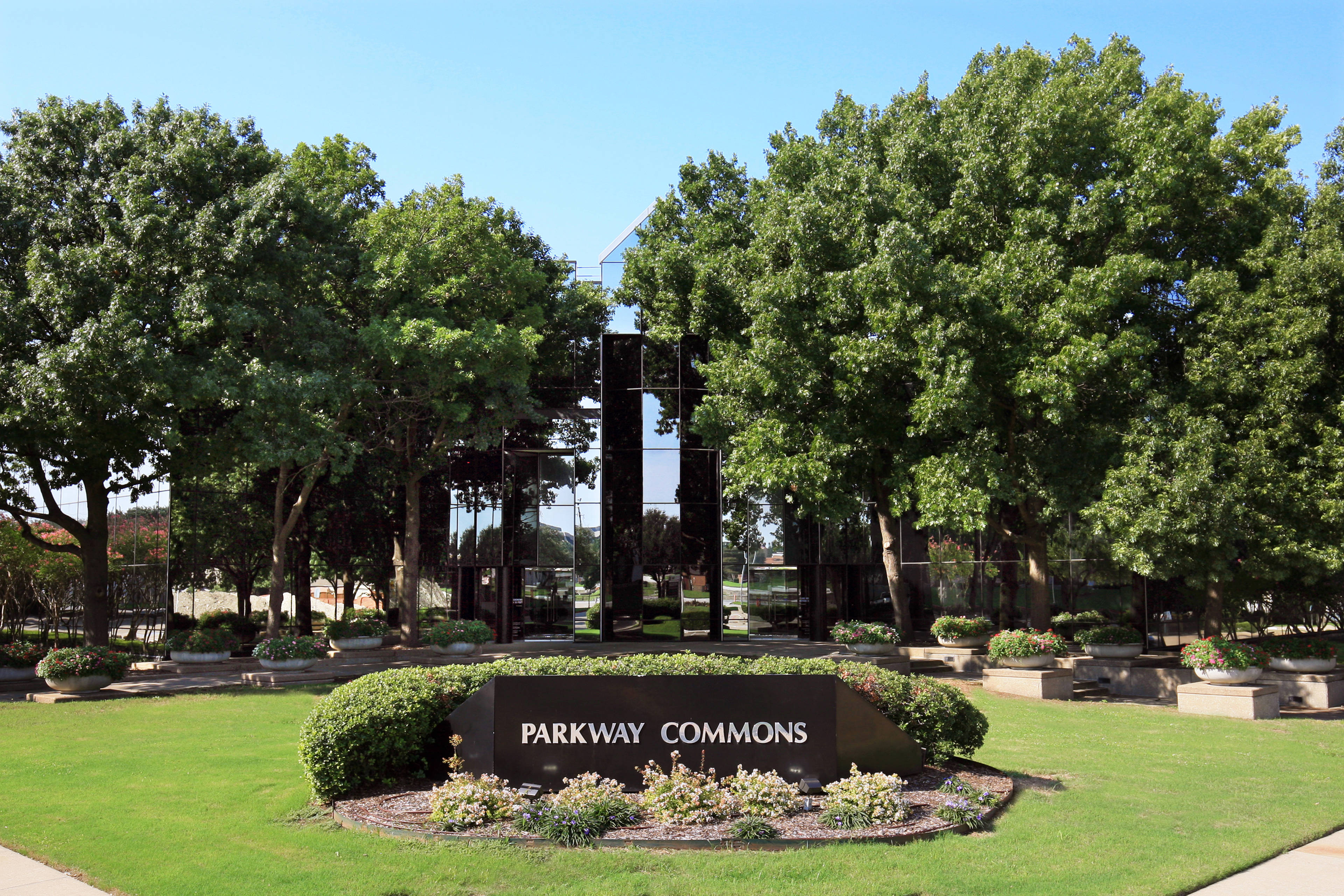 Parkway Commons, 5068 W Plano Pkwy | JLL Properties - US