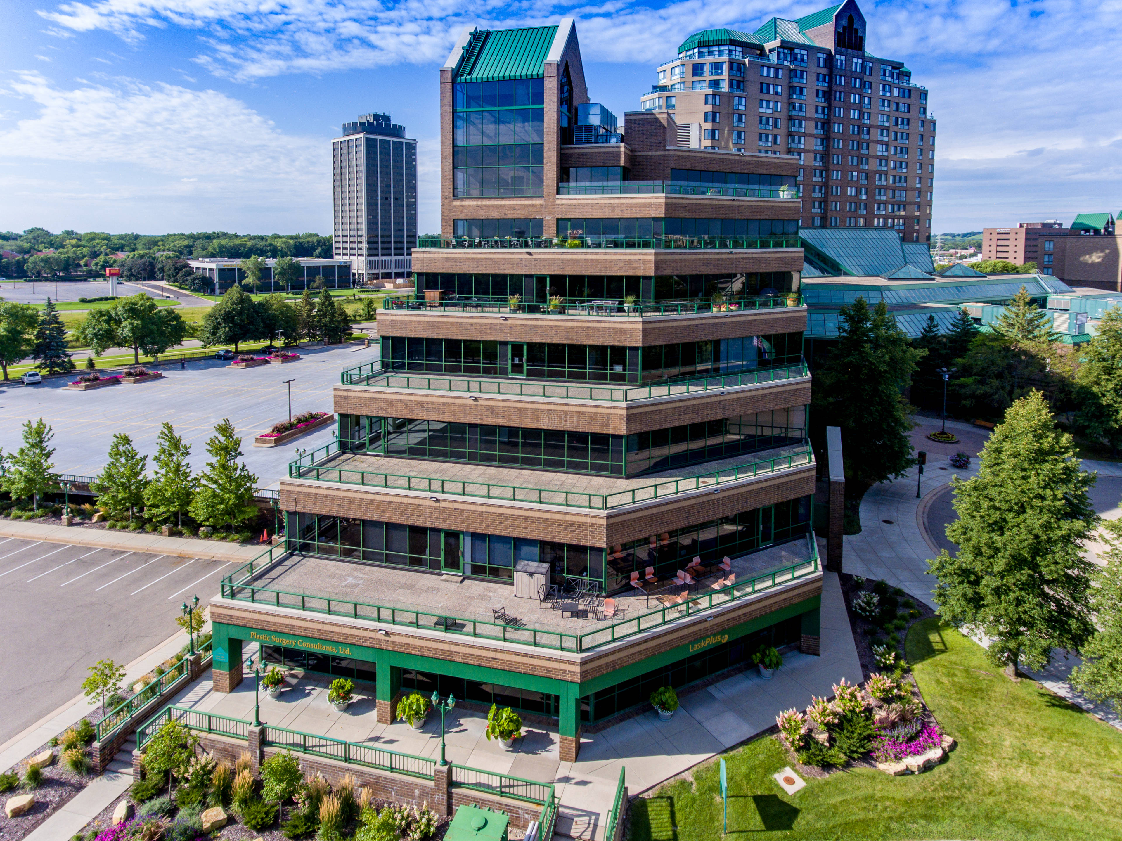 Edinborough Corporate Center, 3300 Edinborough Way | JLL Properties - US