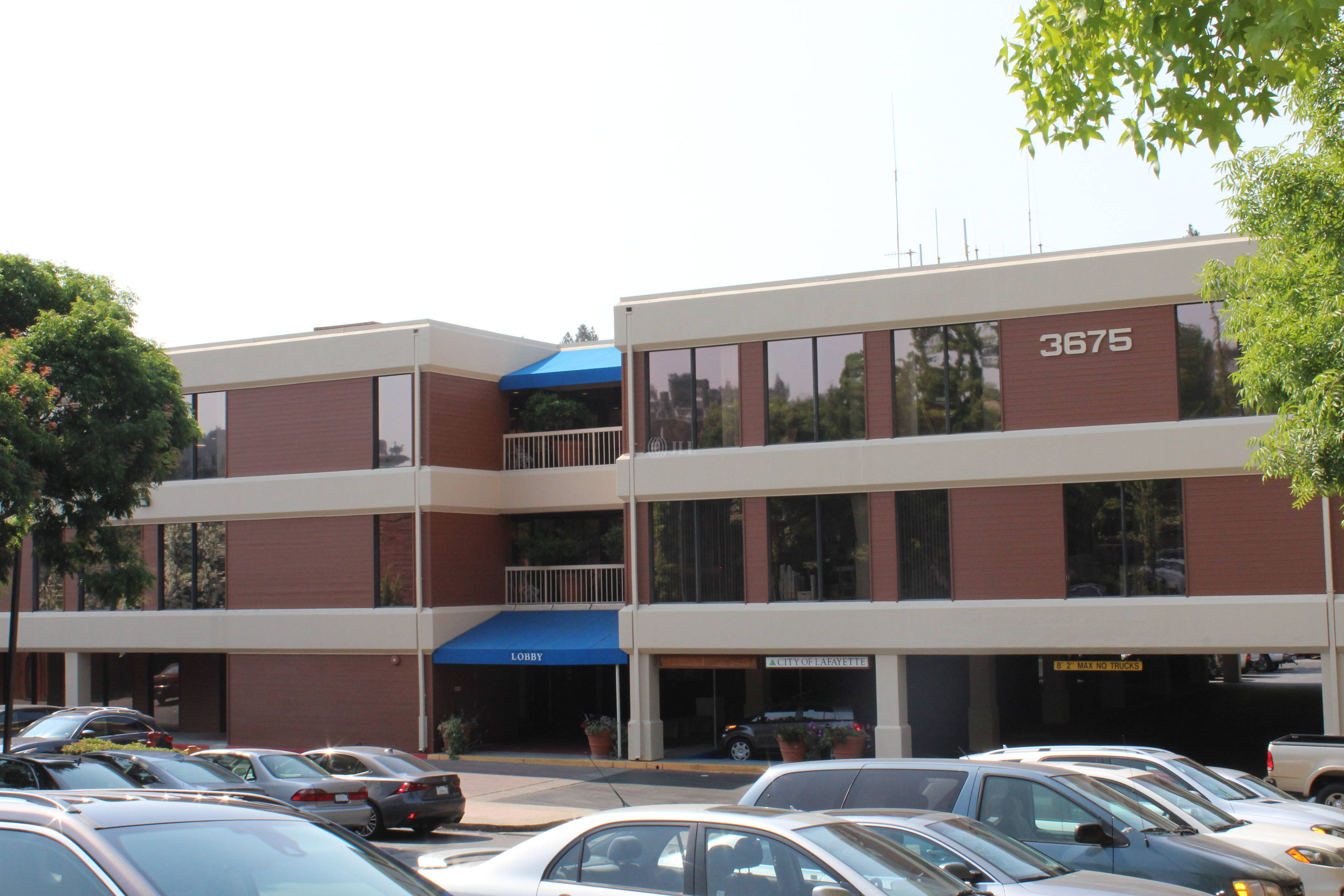 Desco Plaza III, 3675 Mt Diablo Blvd | JLL Properties - US