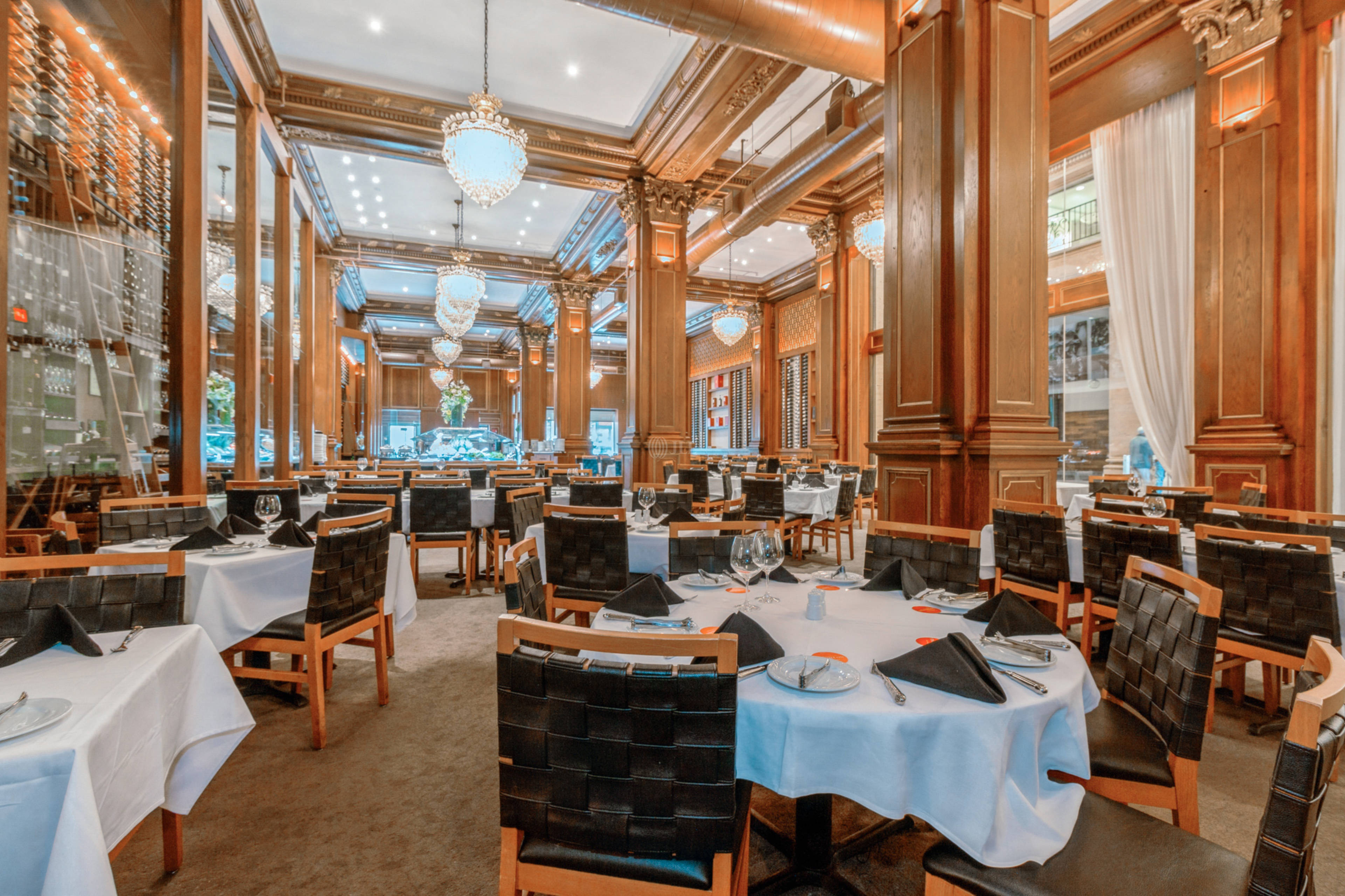 The Widener Building, 1 S Penn Sq | JLL Properties - US