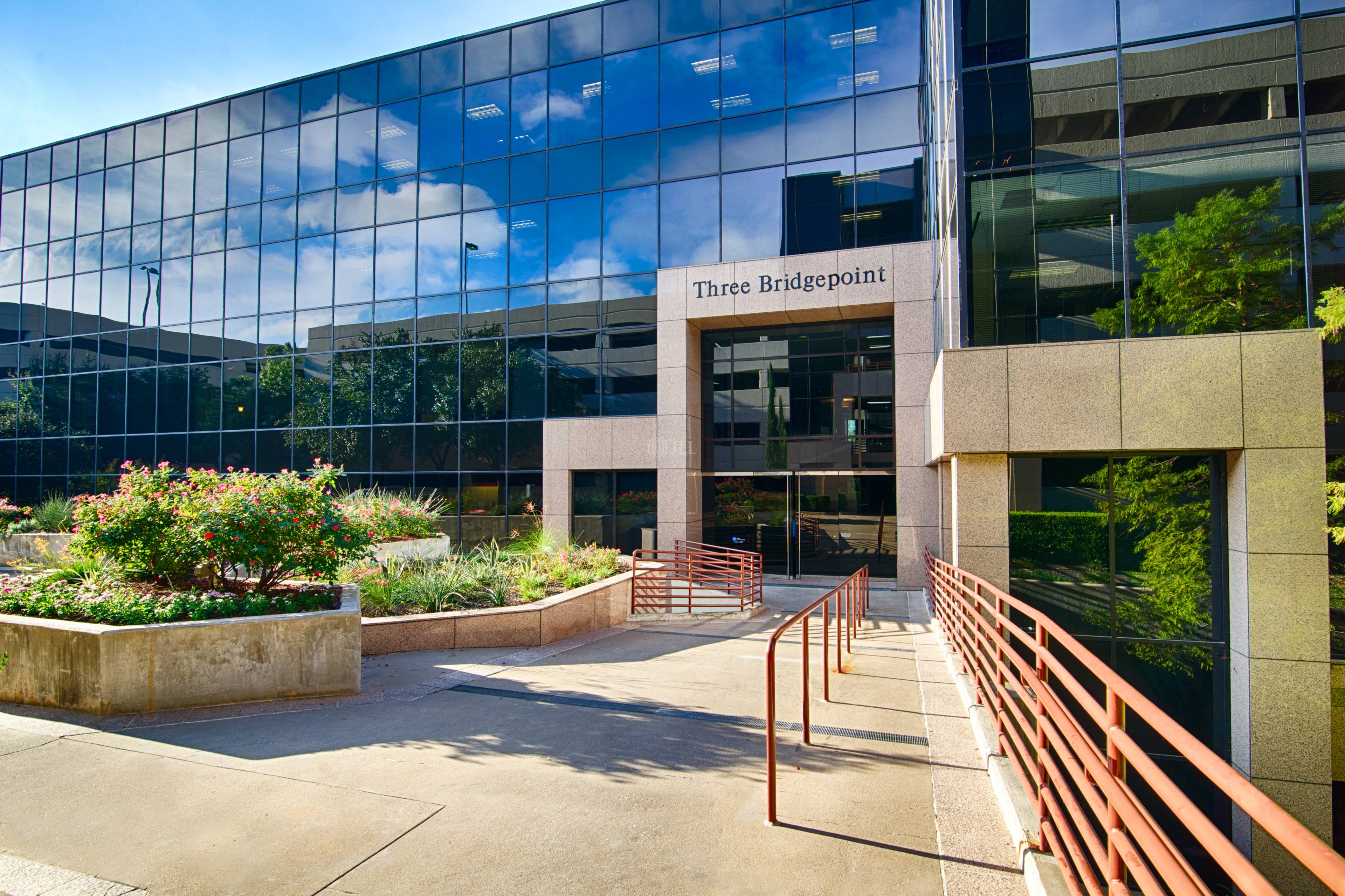 Bridgepoint Square 3, 6300 Bridge Point Pkwy | JLL Properties - US