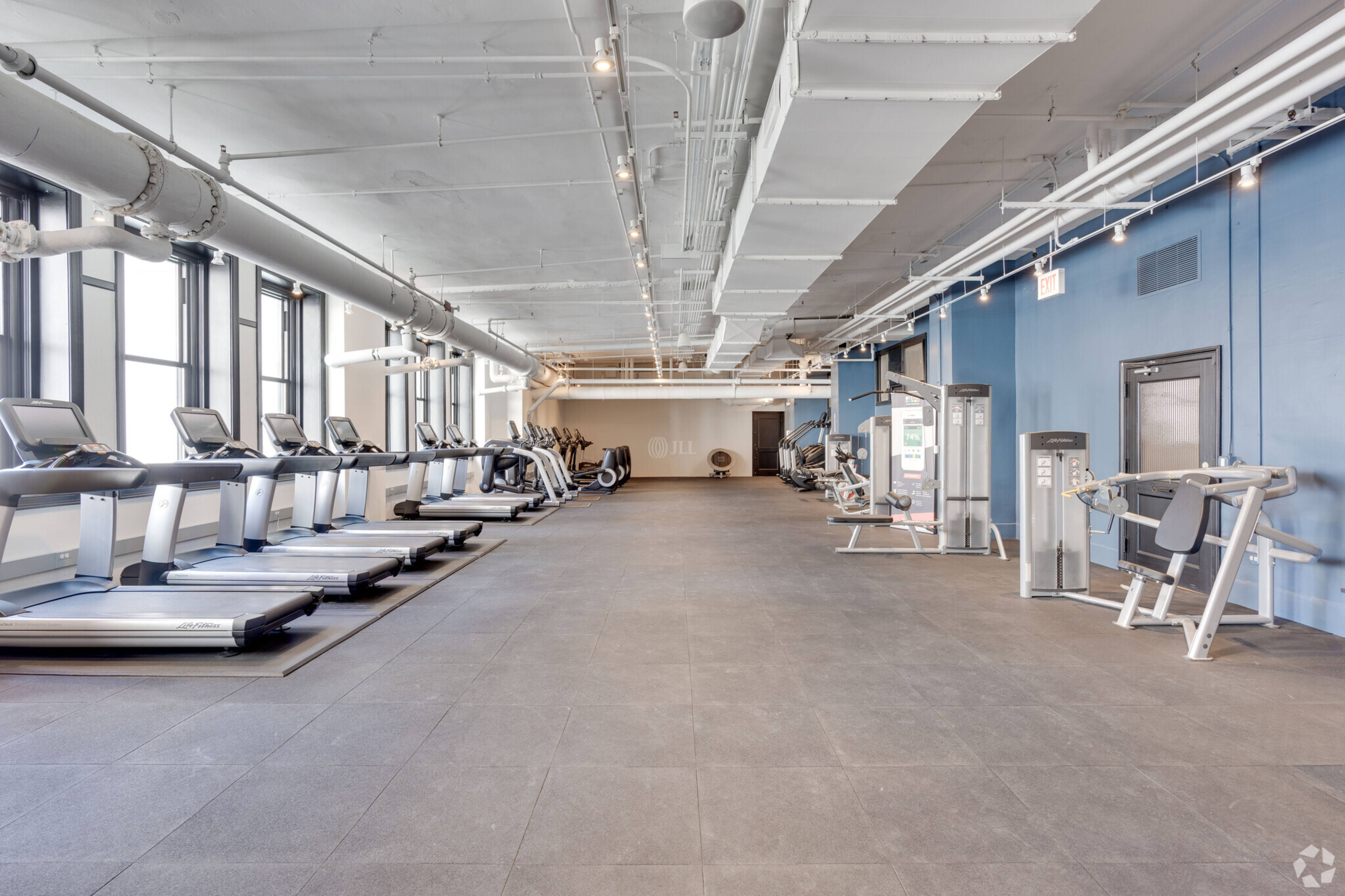 The National, 125 S Clark St | JLL Properties - US