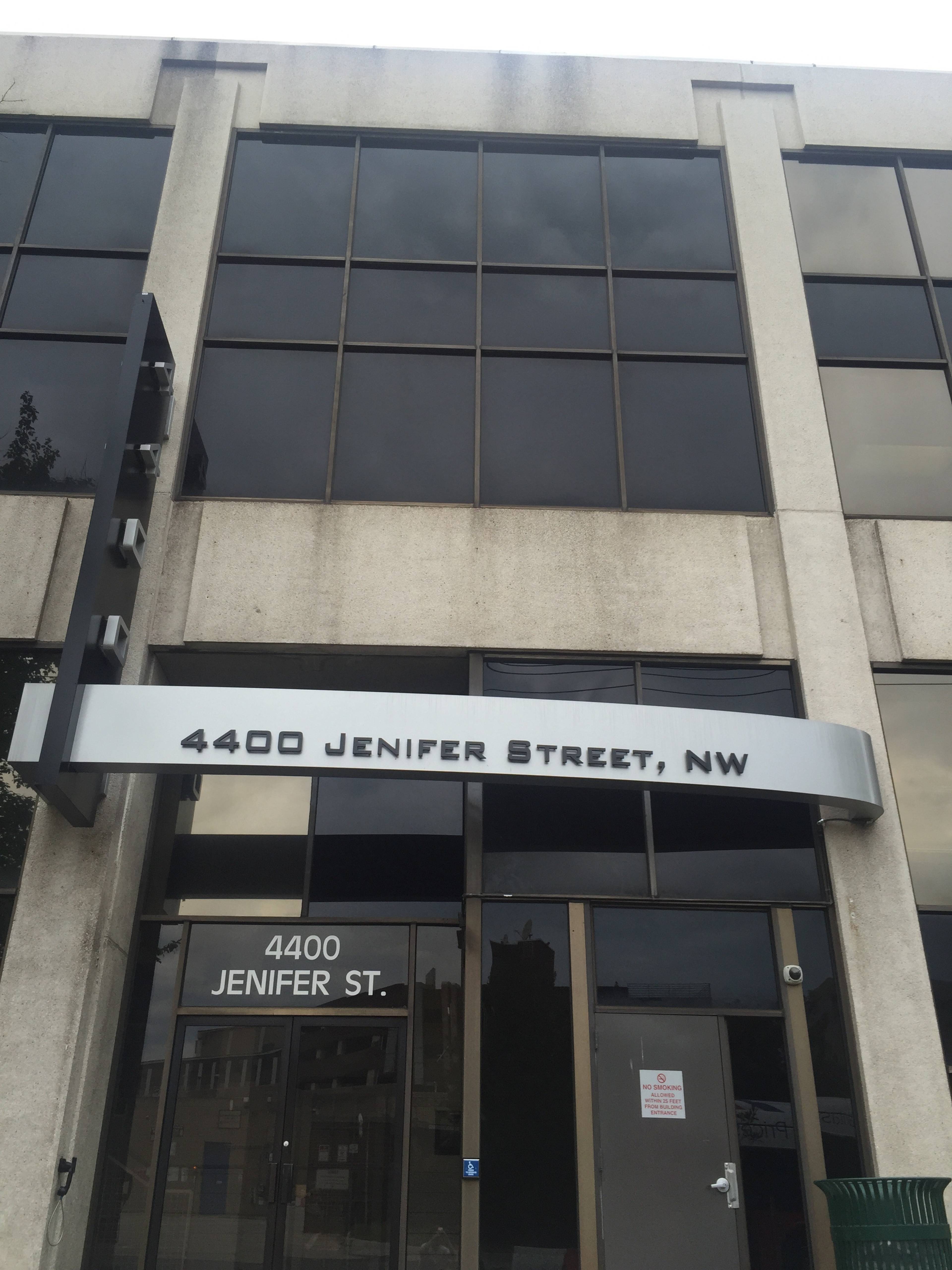Jenifer Mall, 4400 Jenifer St NW | JLL Properties - US