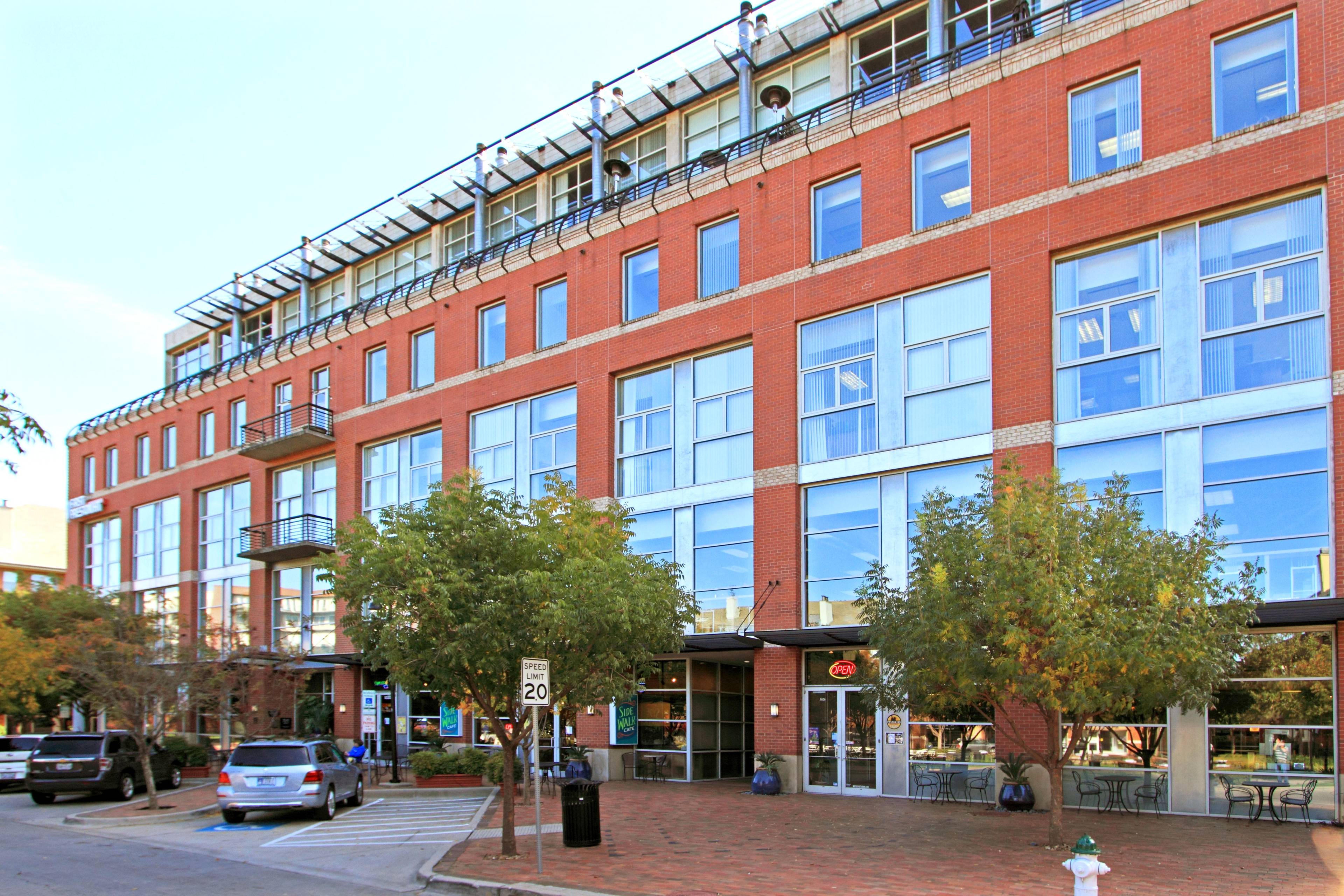 Post Addison Circle, 5040 Addison Cir | JLL Properties - US
