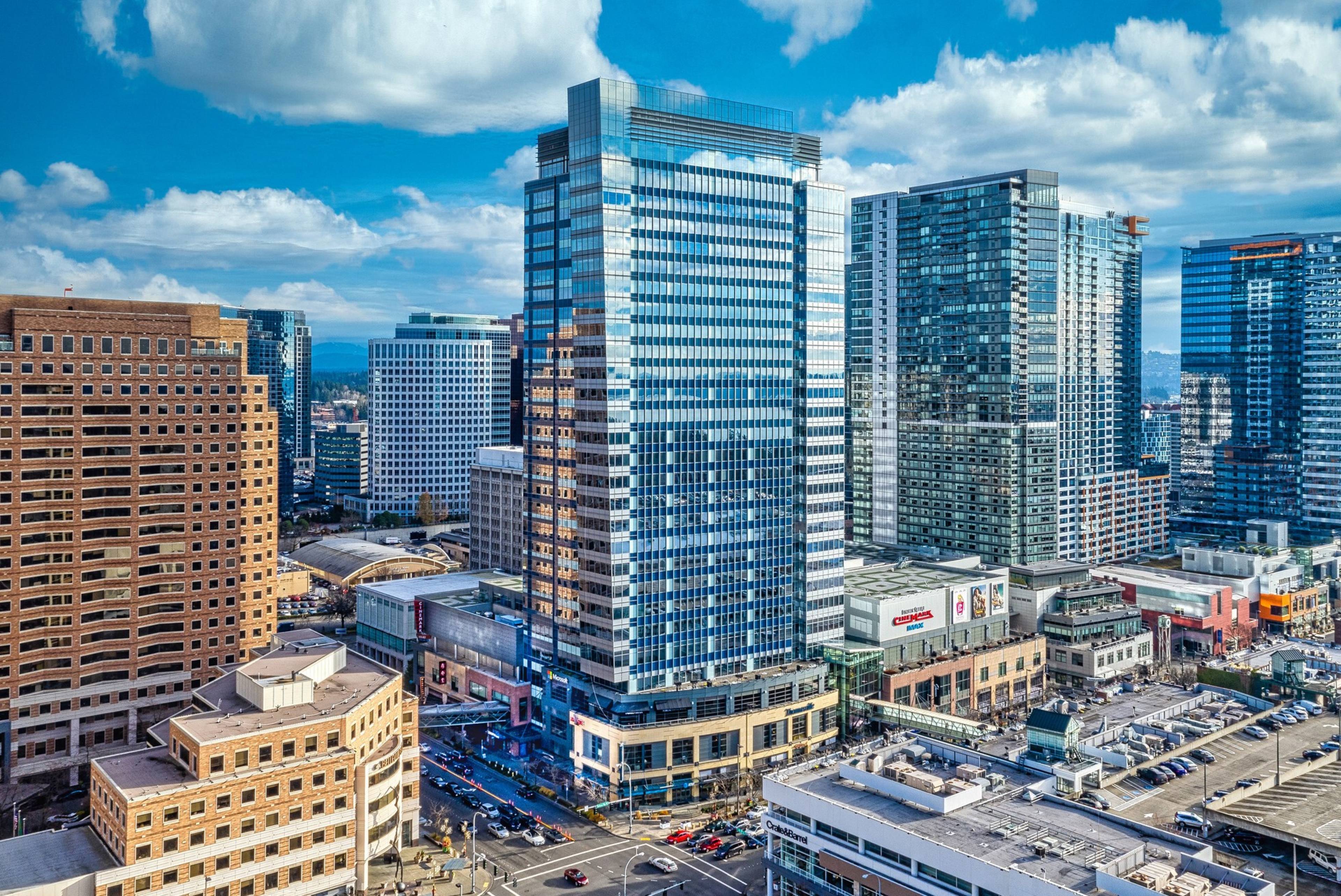 Lincoln Square South Tower, 10400 NE 4th St | JLL Properties - US