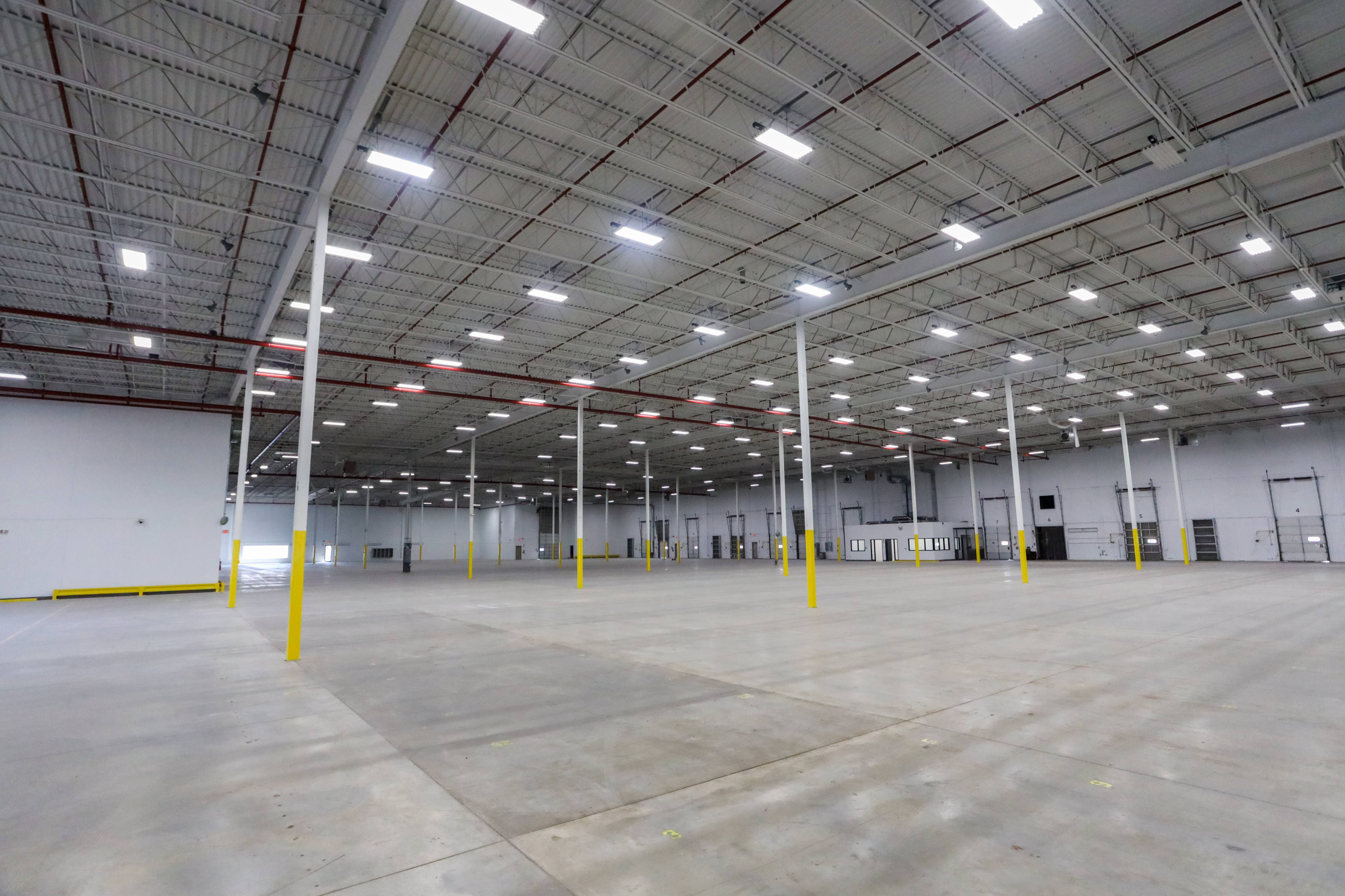 7500 Meridian Circle, 7500 Meridian Cir N | JLL Properties - US