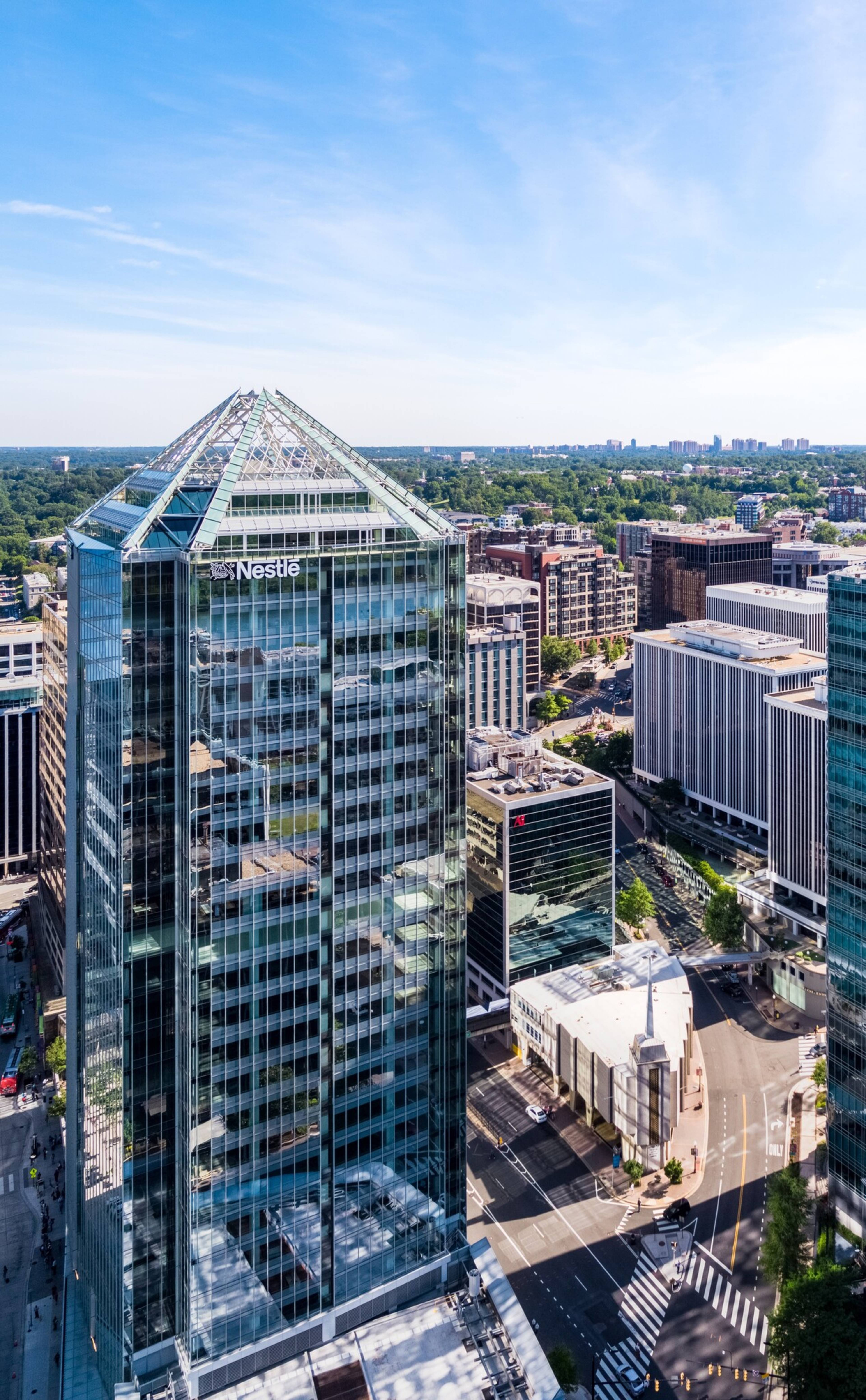 1812 N Moore, 1812 N Moore St | JLL Properties - US