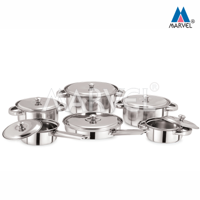 12 PC COOKWARE SET WITH HAPPY BARON | Marvel India