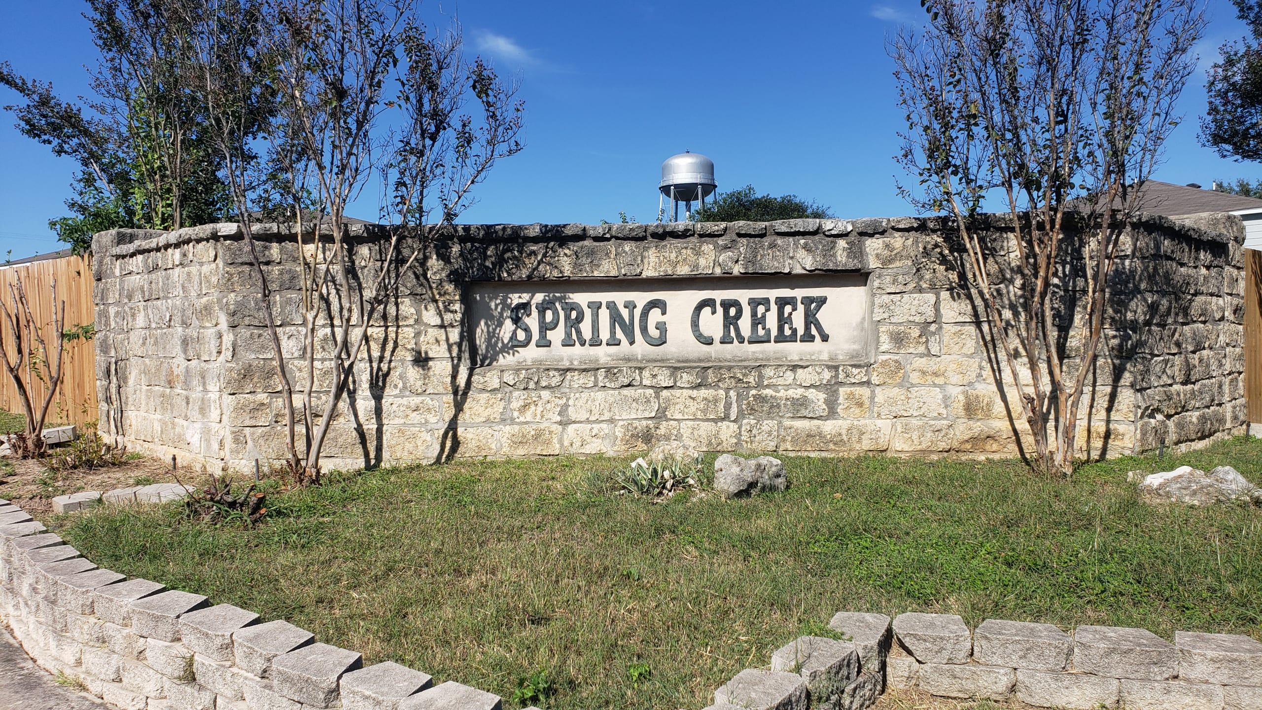 Spring Creek Neighborhood - Maverick Homes And Neighborhoods