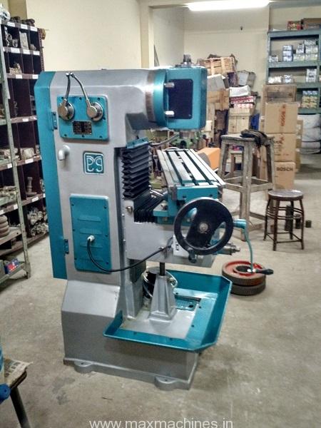 Vertical Milling Machine – Max Machines