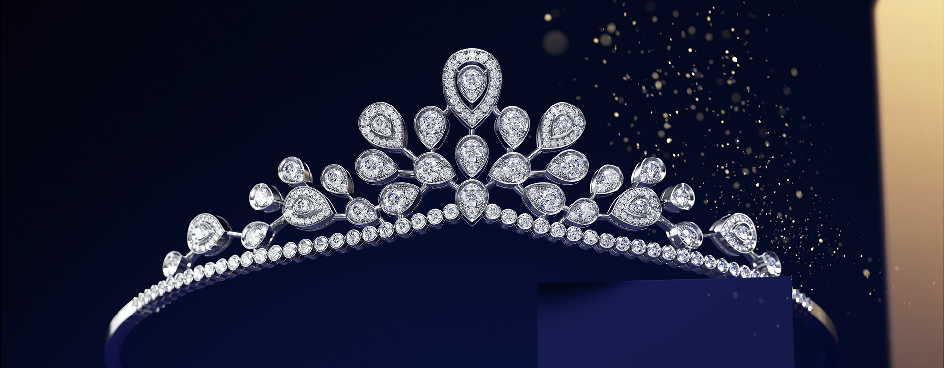 Chaumet - Holiday 2023 - Campaigns and content - Watch & jewelry ...