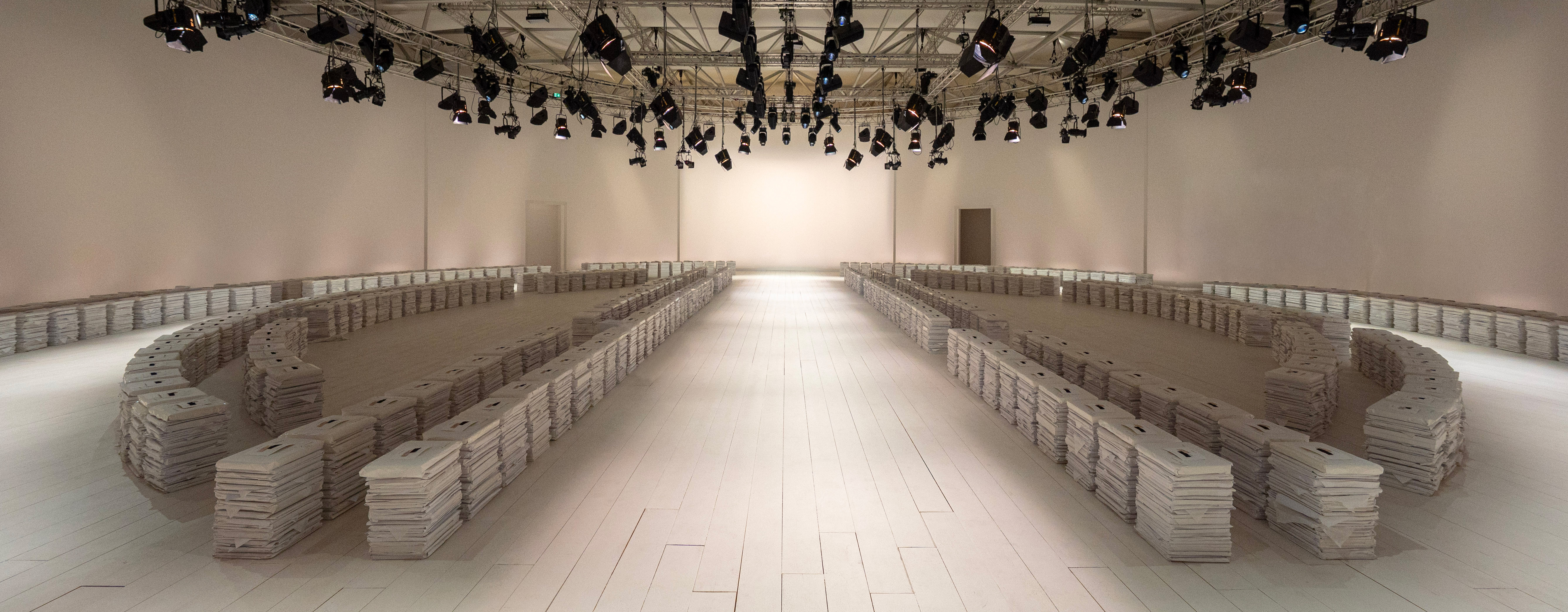 Givenchy - ss26 women - Fashion Shows - Fashion