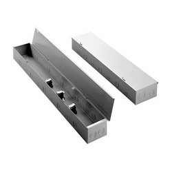 Distribution Splitter Troughs | McNaughton-McKay