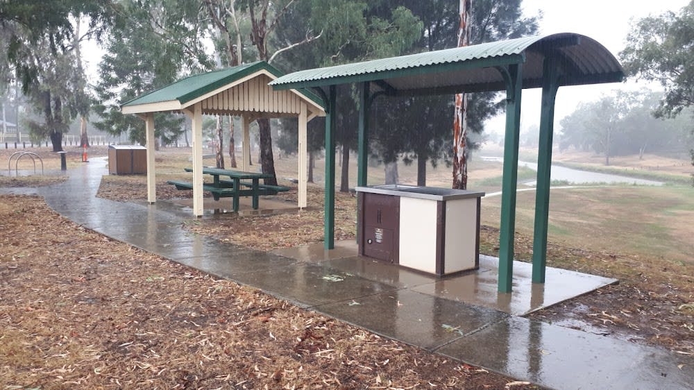 ARTHUR SHOOTER MEMORIAL PARK Public BBQ