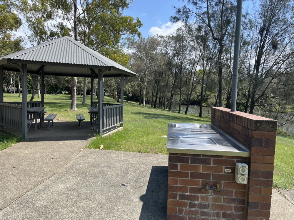 ALBERT PARK Public BBQ