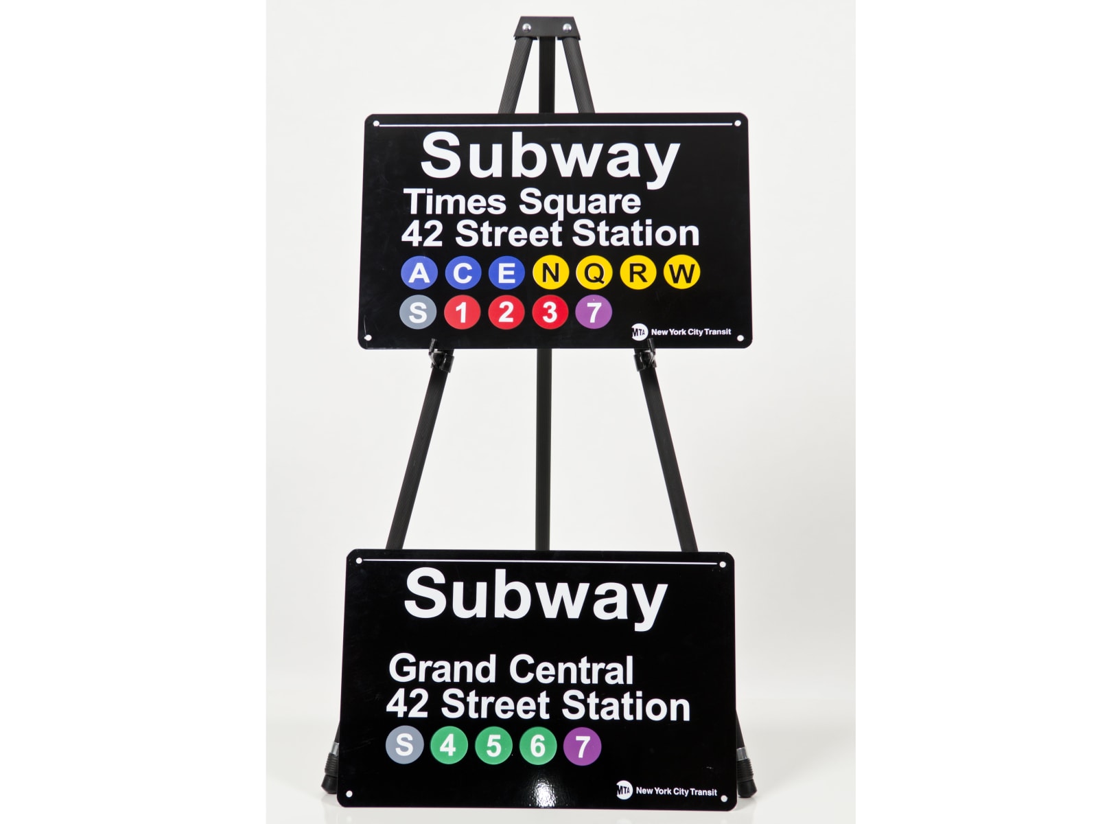 New York Subway Signs at Fran and Ron Green's Verde Classics Museum ...