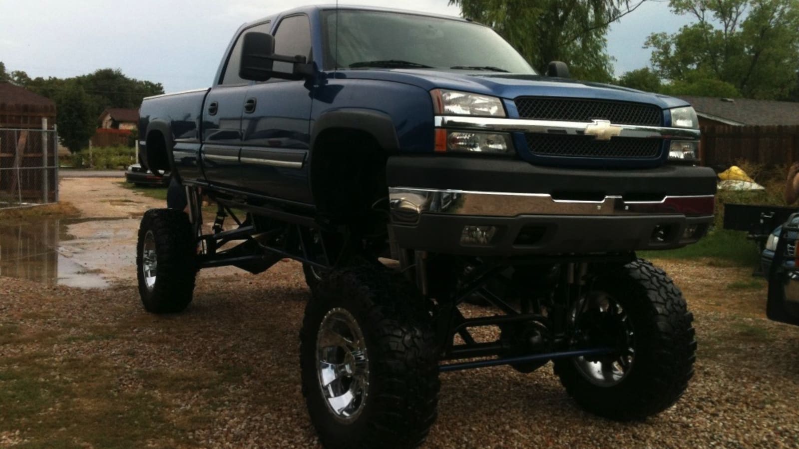 2004 Chevrolet C2500 Pickup at Dallas 2012 as F51 - Mecum Auctions