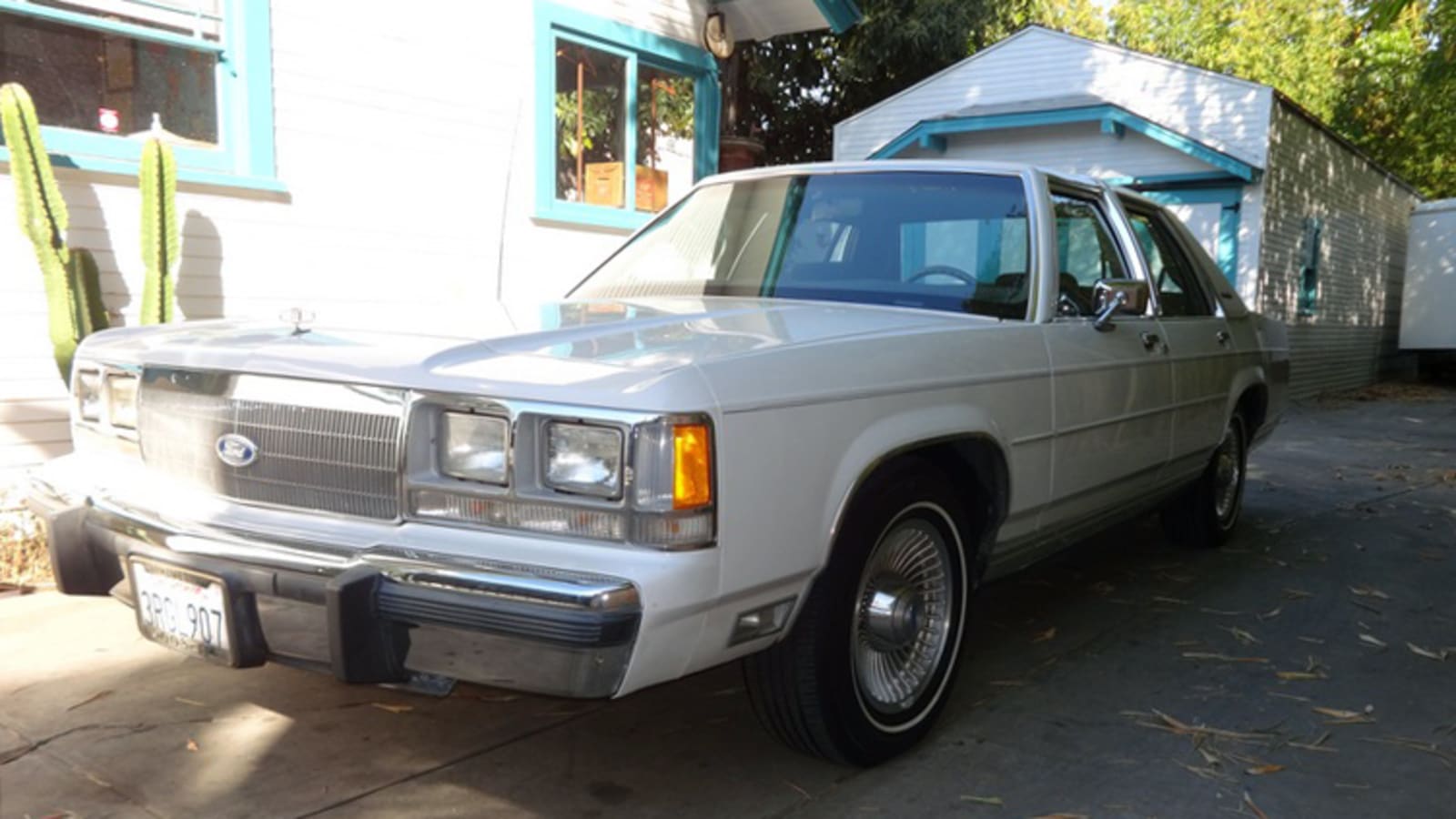 1991 Ford LTD at Anaheim 2015 as T14 - Mecum Auctions
