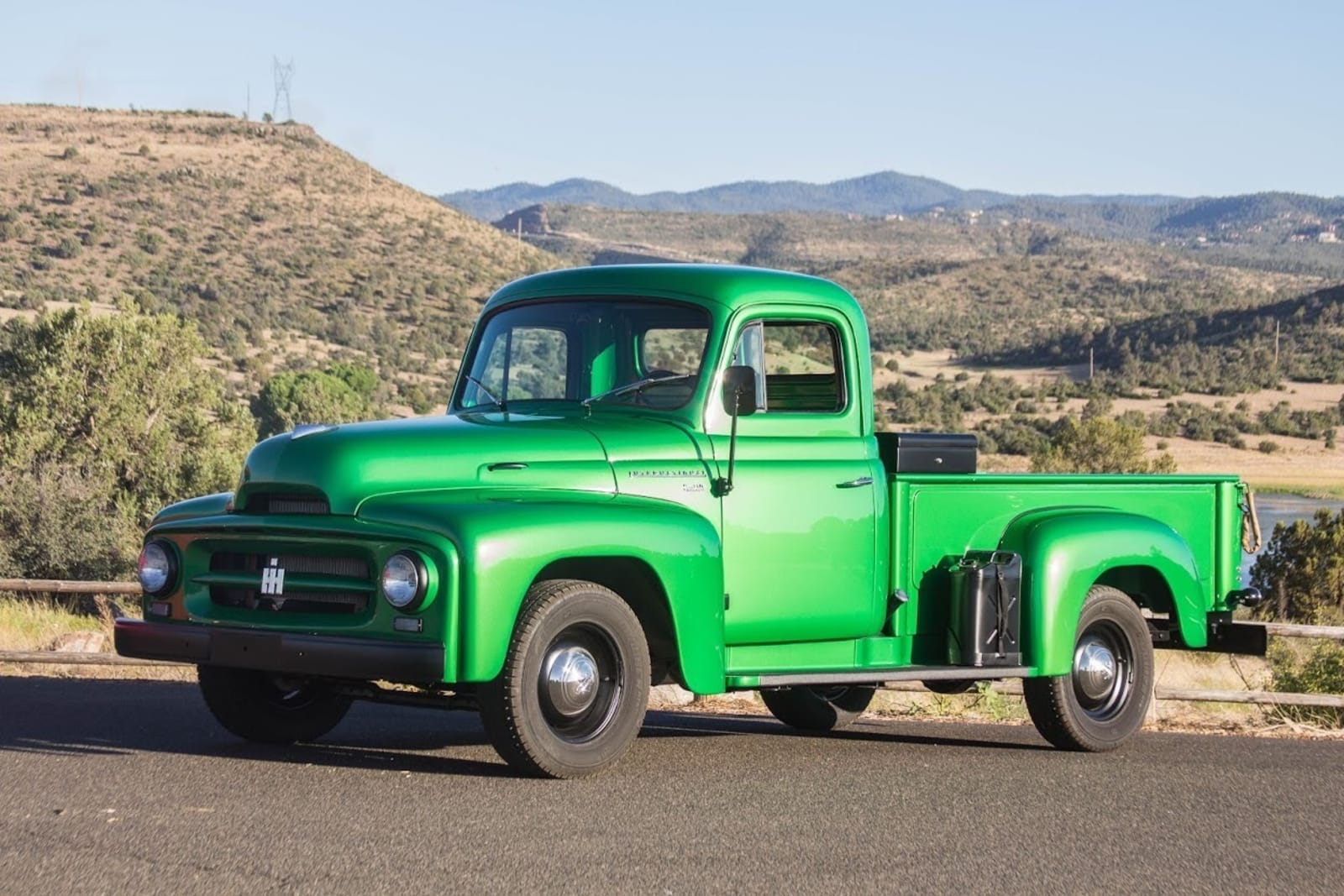 1952 International Harvester R110 at Phoenix 2019 as F52 - Mecum Auctions