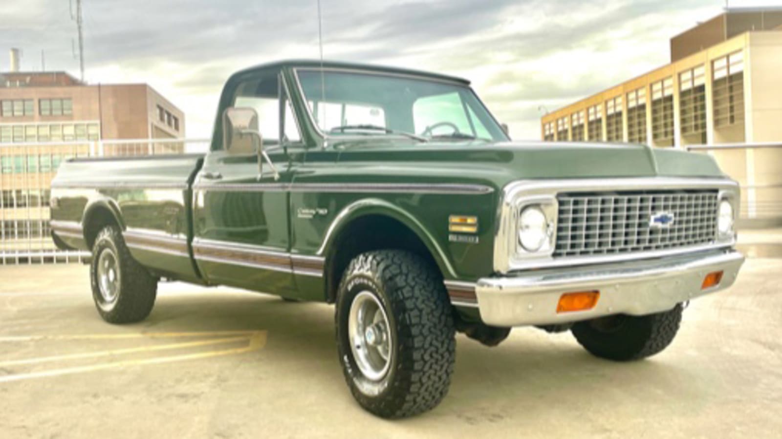 1972 Chevrolet K10 Pickup at Glendale 2022 as T72 - Mecum Auctions