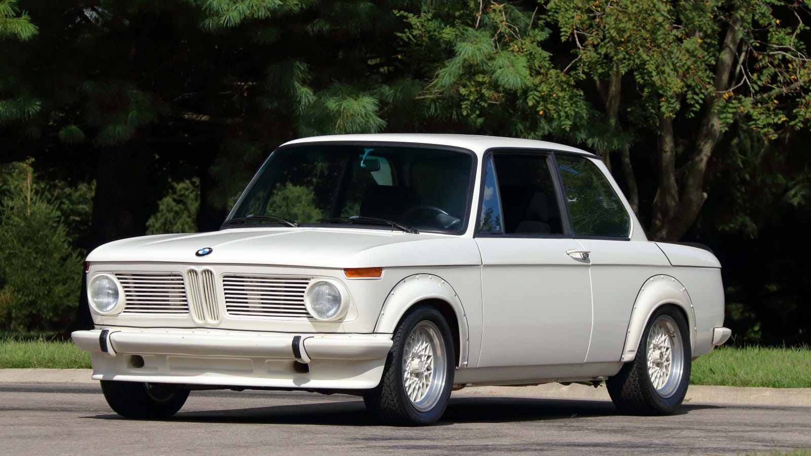 1967 BMW 1602 at Chicago 2018 as F2 - Mecum Auctions