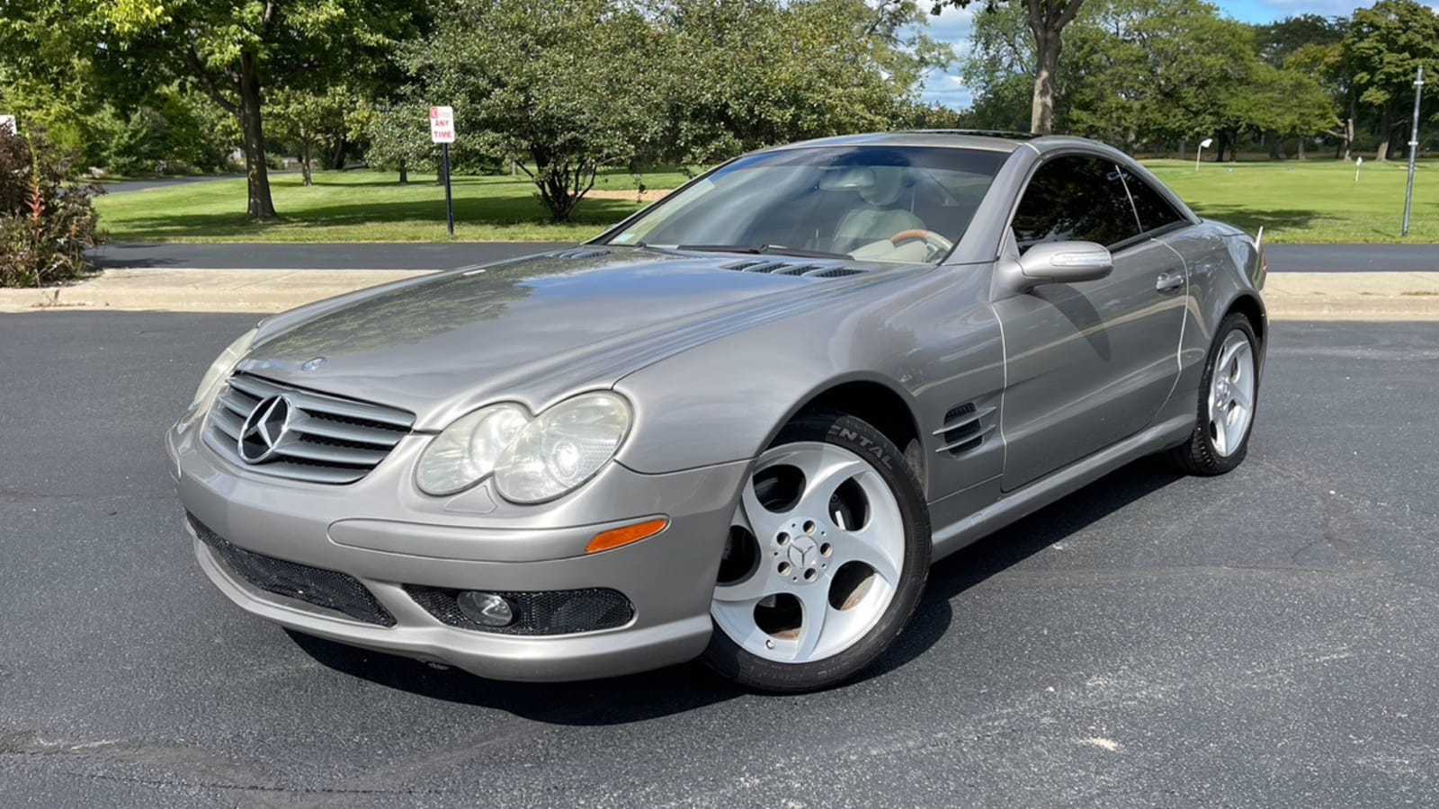 2005 Mercedes-Benz SL500 Convertible at Chicago 2022 as T187 - Mecum ...