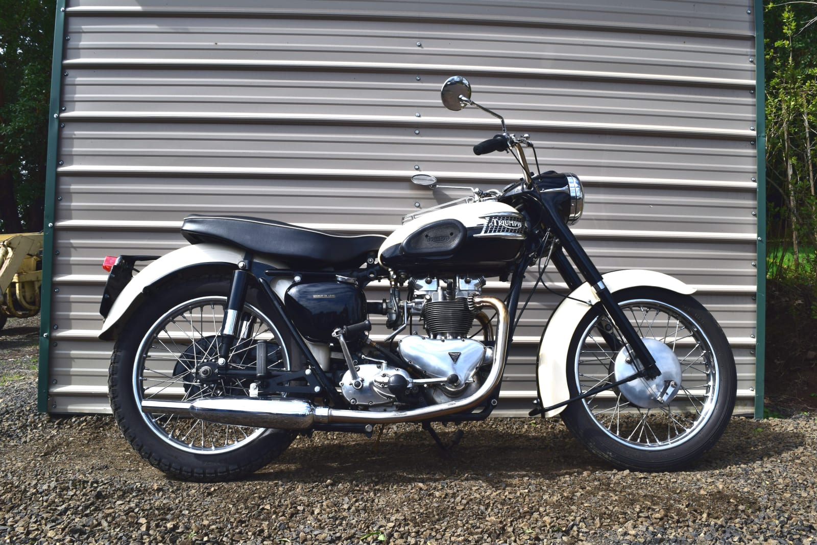 1959 Triumph Tiger 100 at Chicago Motorcycles 2016 as S82 - Mecum Auctions