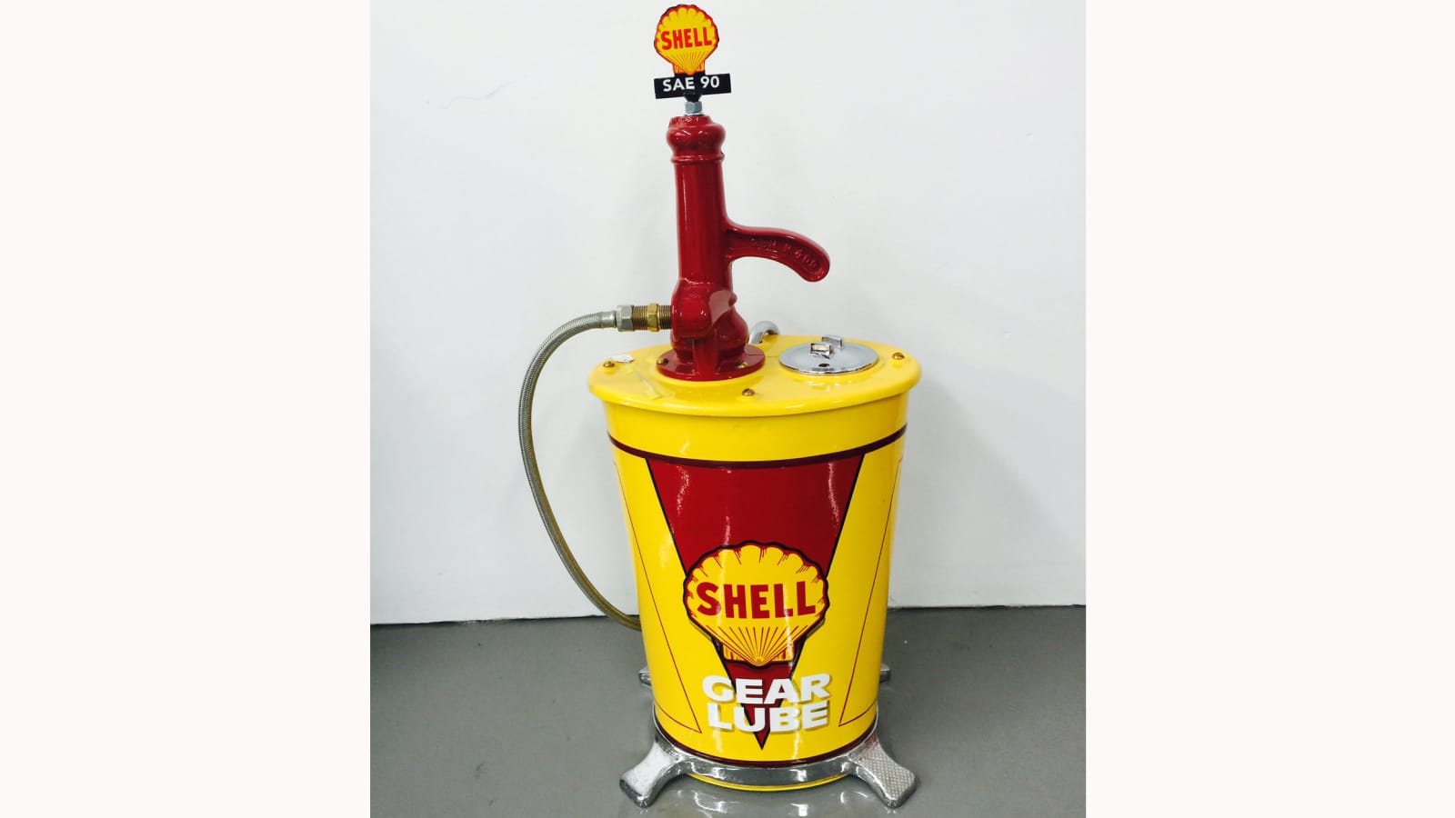 Shell Gear Lube Pump 13x30x10 at Denver 2016 as K49 - Mecum Auctions