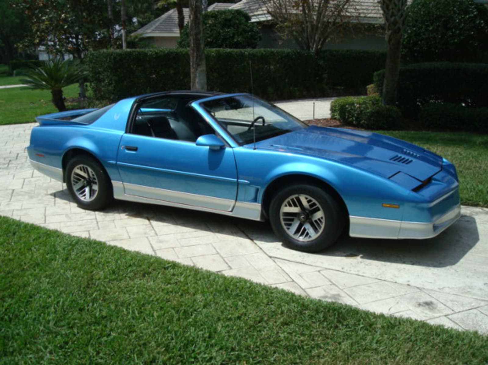 1988 Pontiac Trans Am Coupe at Kissimmee 2013 as W88 - Mecum Auctions