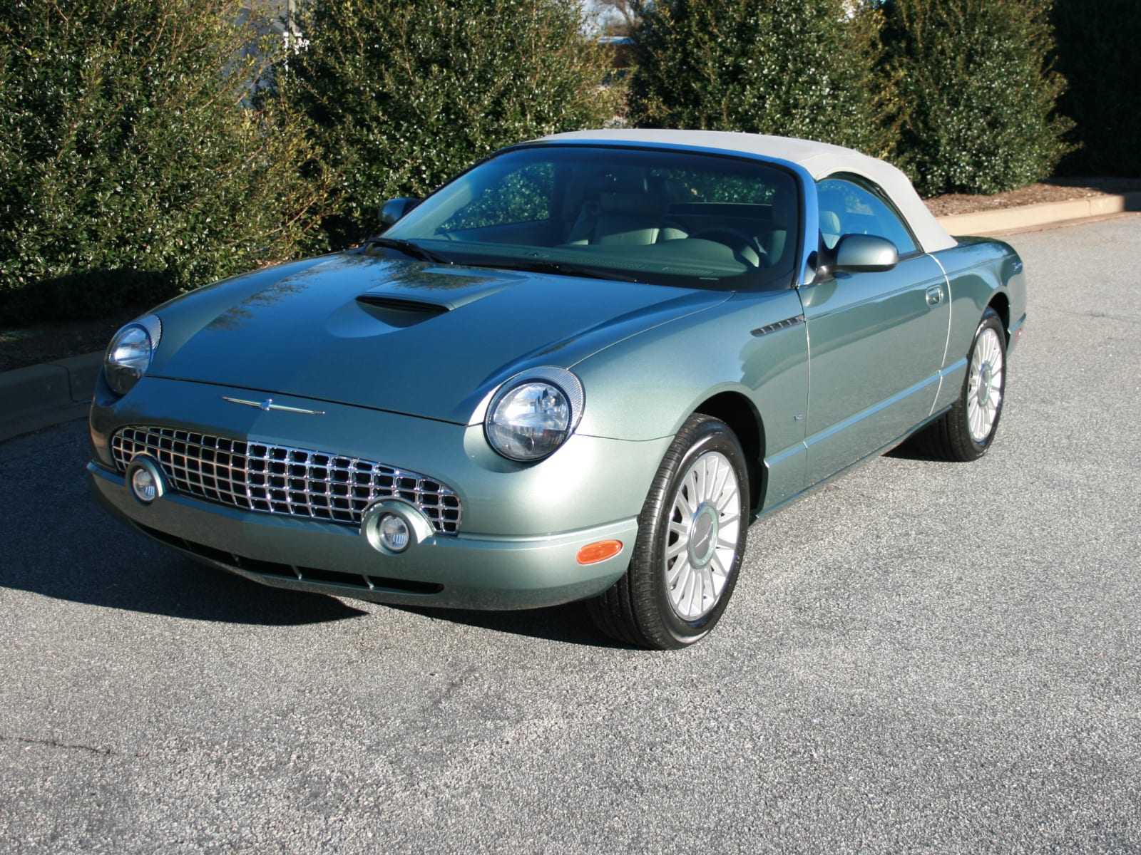 2004 Ford Thunderbird at Kissimmee 2014 as S3 - Mecum Auctions
