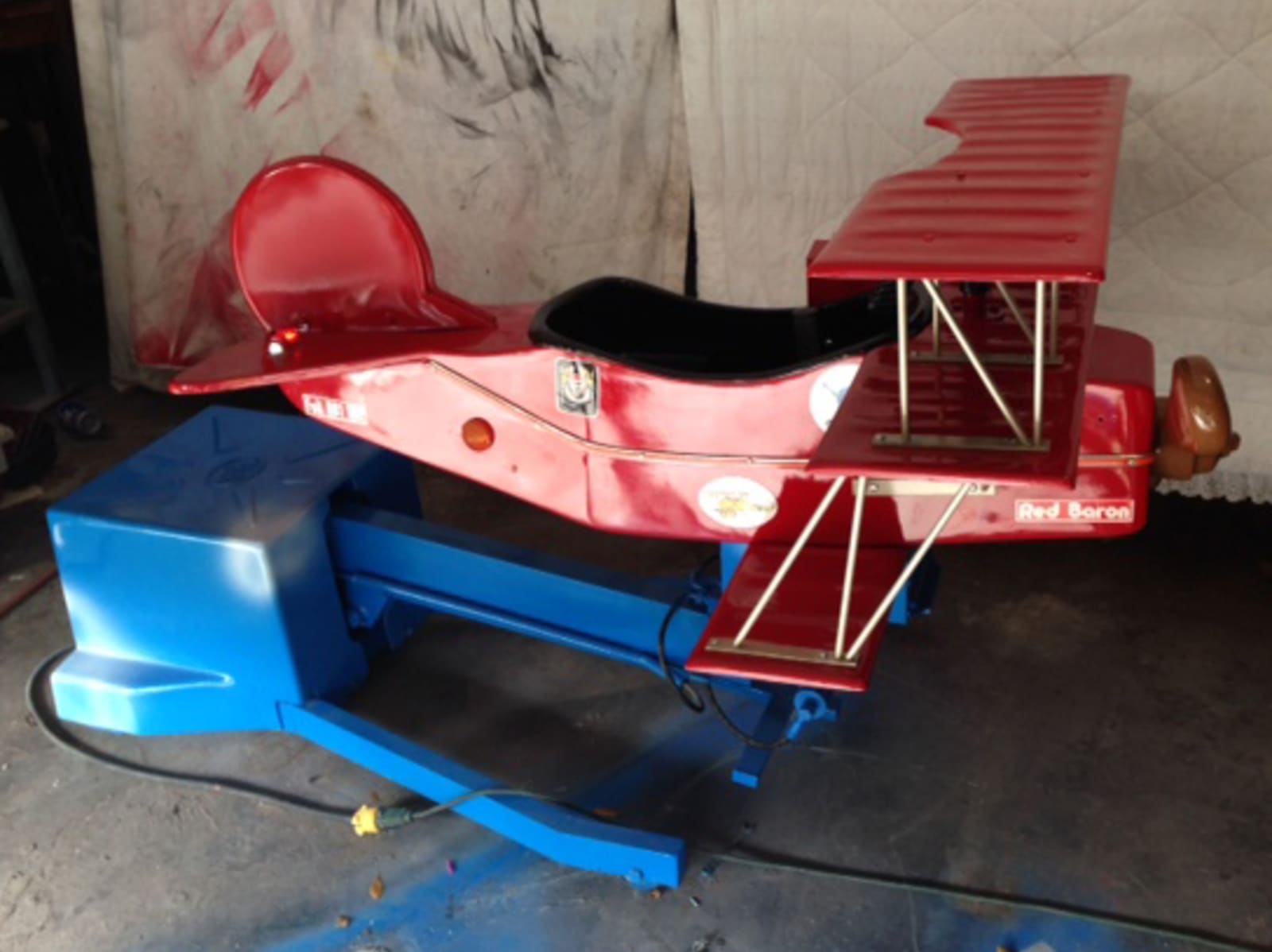 Red Barron Kiddie Ride at Kissimmee 2014 as M189 - Mecum Auctions