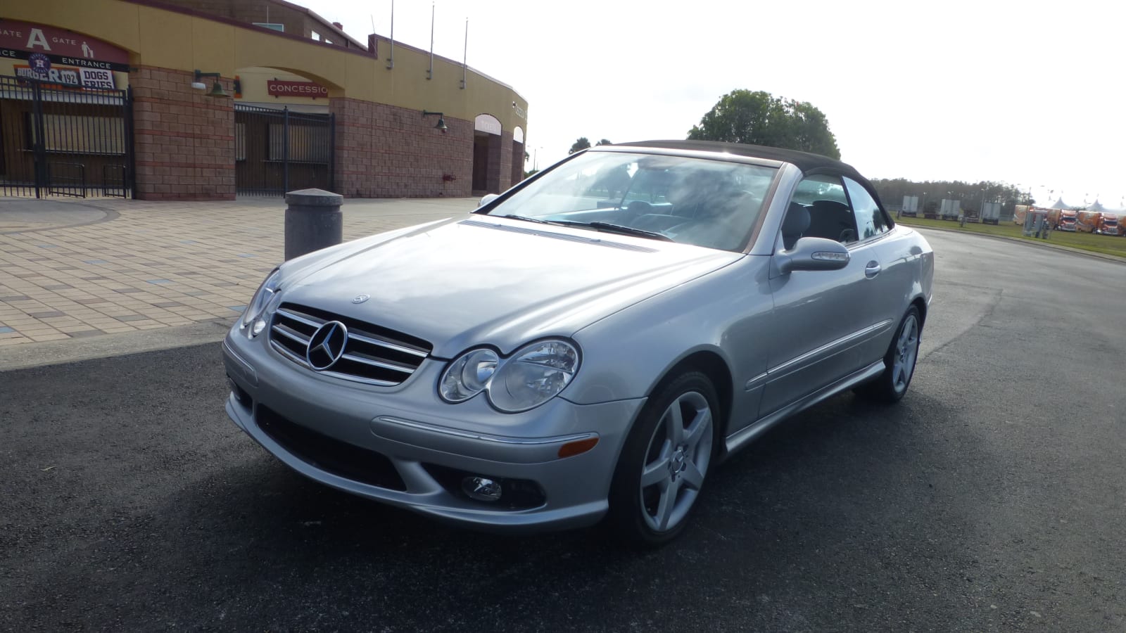 2005 Mercedes-Benz CLK500 Convertible at Kissimmee 2017 as T29 - Mecum ...