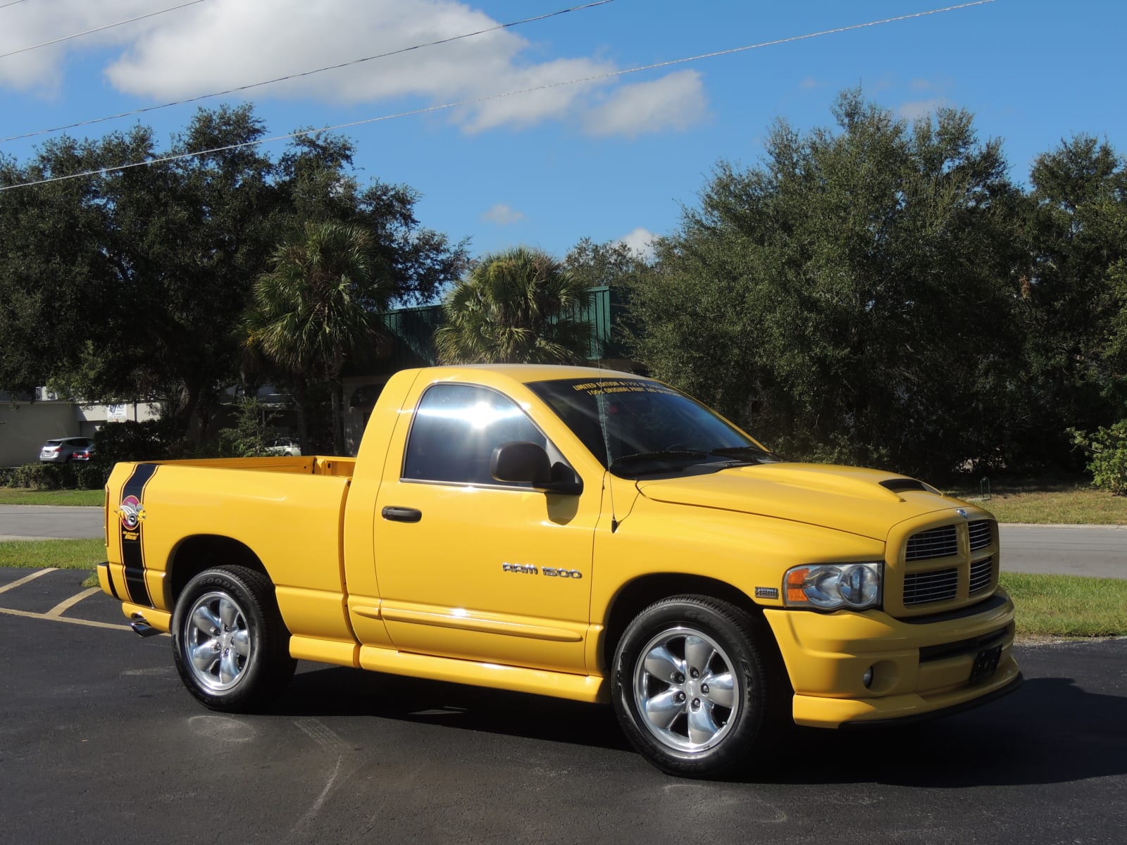2004 Dodge Rumble Bee Pickup at Kissimmee 2019 as J238 - Mecum Auctions