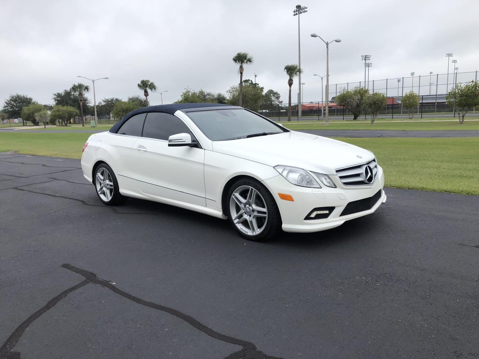 2011 Mercedes-Benz E550 Convertible at Kissimmee 2020 as J141 - Mecum ...