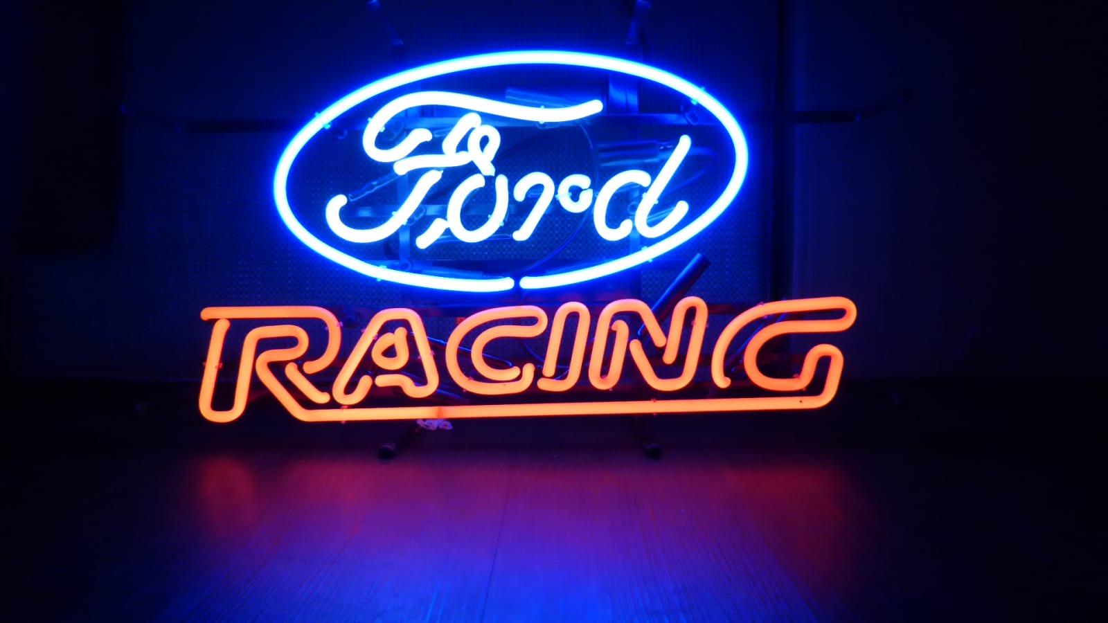 Ford Racing Neon Sign Reproduction at Kissimmee Road Art 2019 as M659 ...