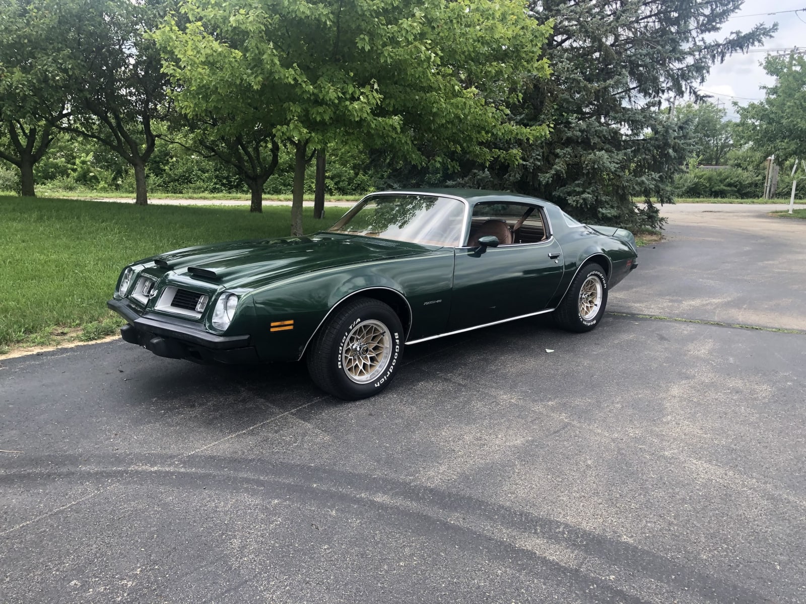 1975 Pontiac Firebird Formula at Indy Fall Special 2020 as F36 - Mecum ...