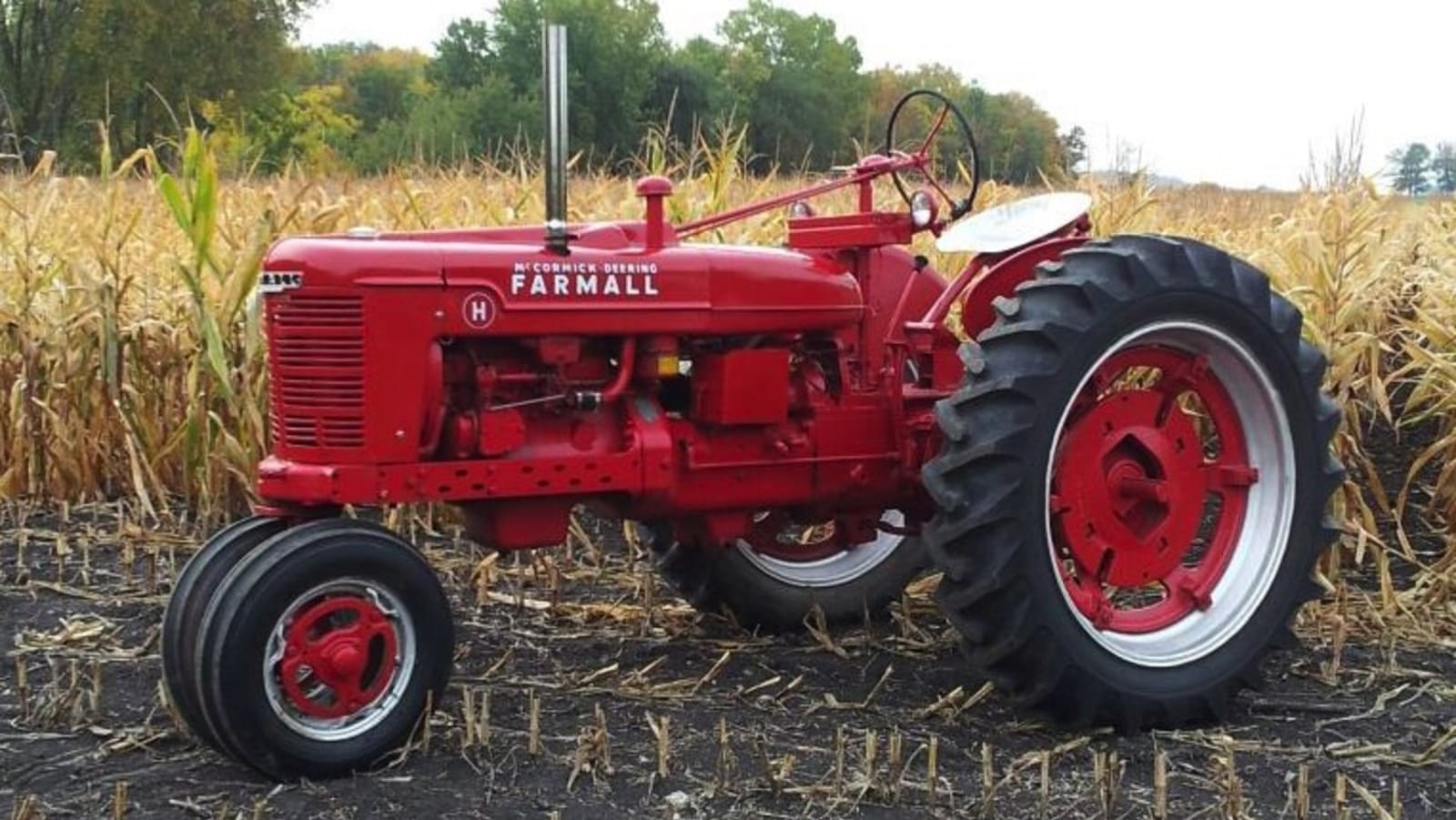 1941 Farmall H at Gone Farmin' Iowa 2012 as S67 - Mecum Auctions