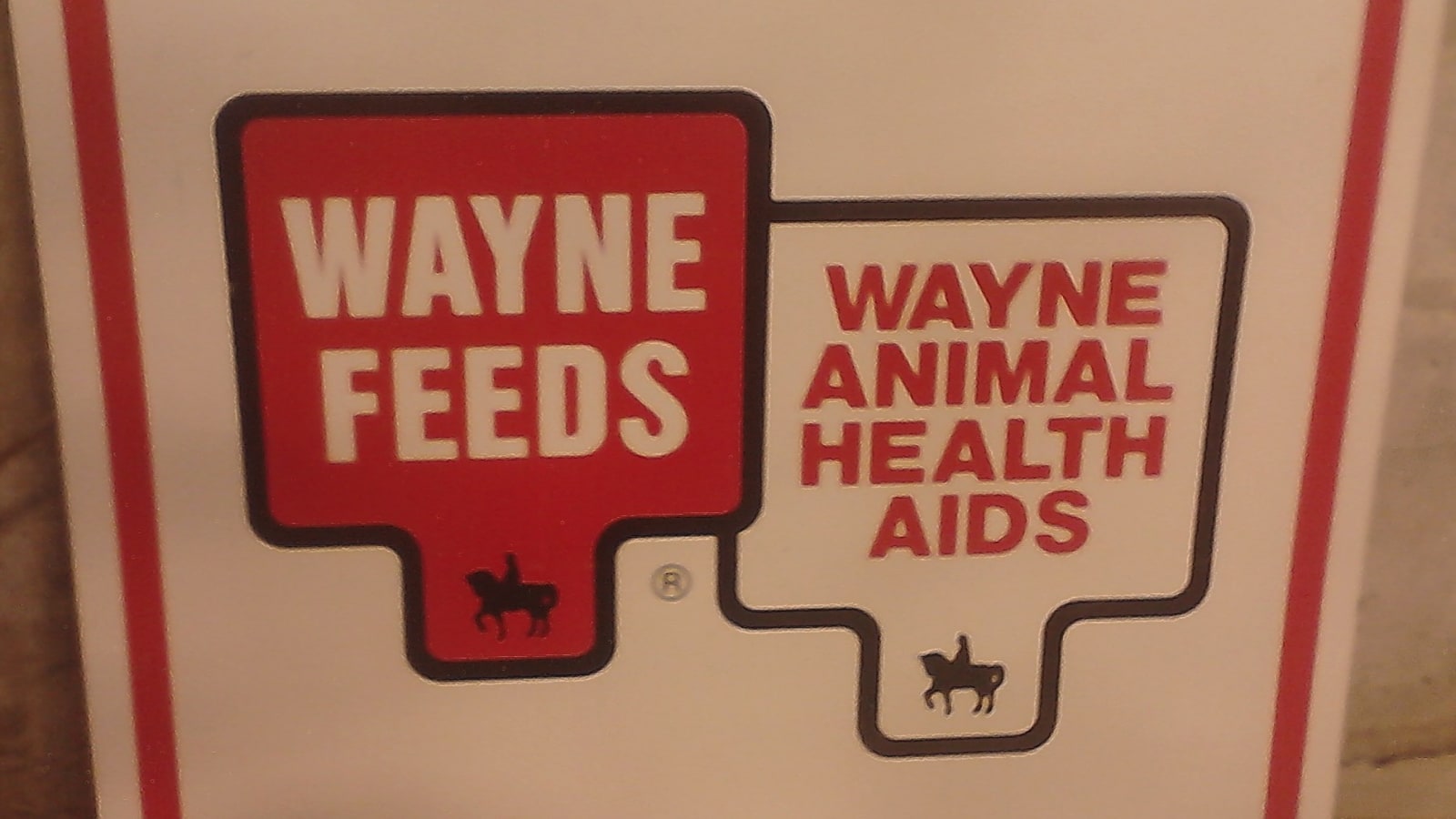 Wayne Feeds Sign at Gone Farmin' Iowa 2012 as S337 - Mecum Auctions