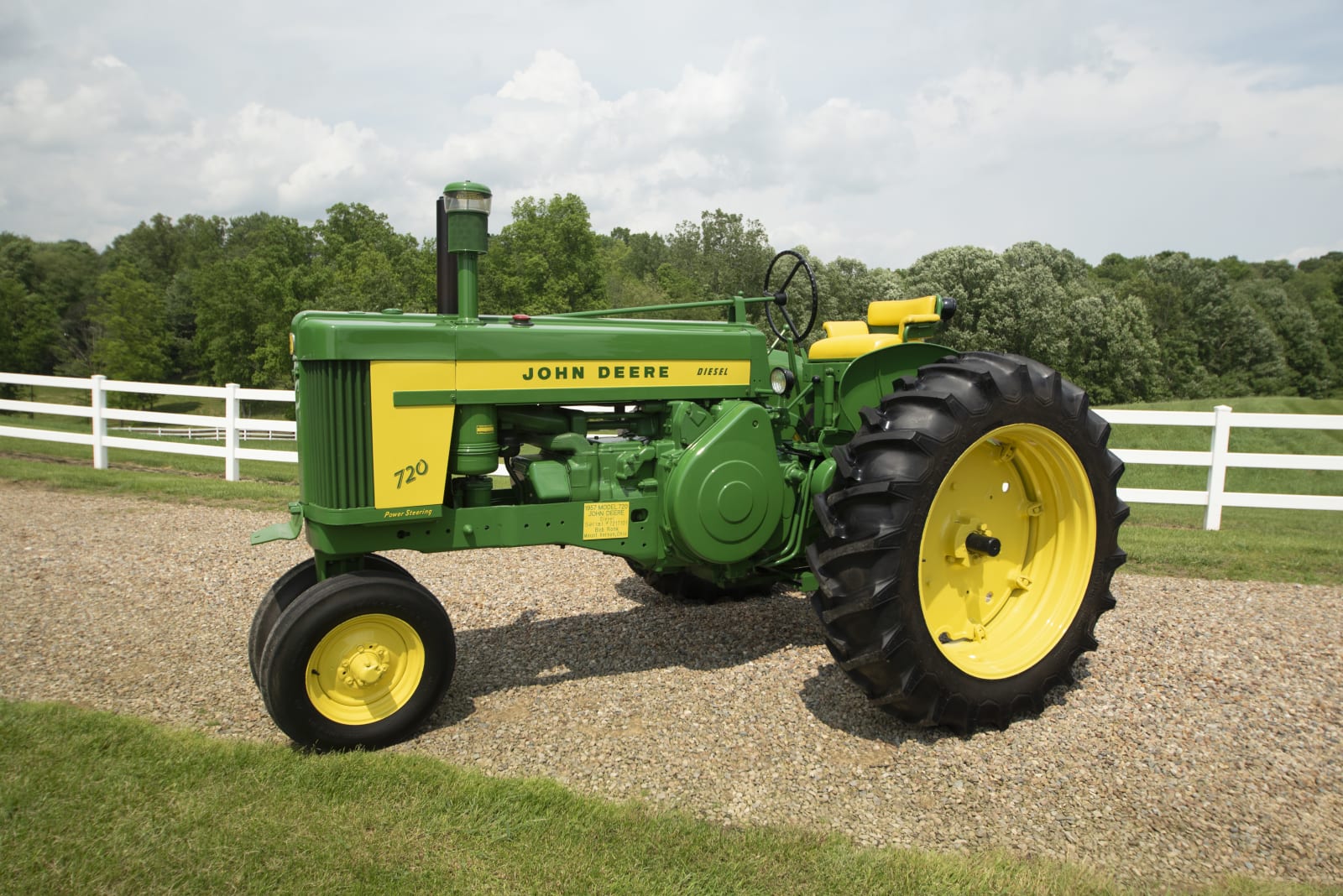 1957 John Deere 720 at Gone Farmin' Fall Premier 2019 as F98 - Mecum ...