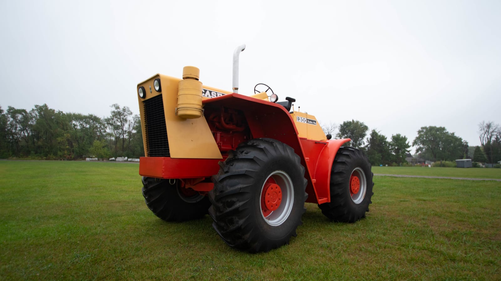 1967 Case 1200 Traction King 4x4 at Gone Farmin' Fall Premier 2020 as ...