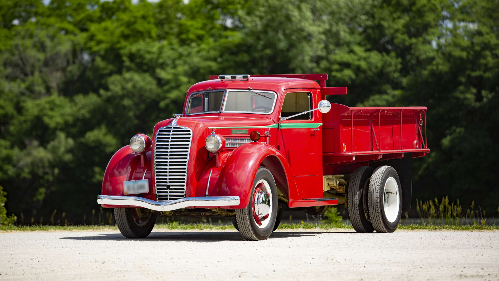 1936 Diamond T Model 212-A 1.5 Ton Dually at Gone Farmin' Fall Premier ...